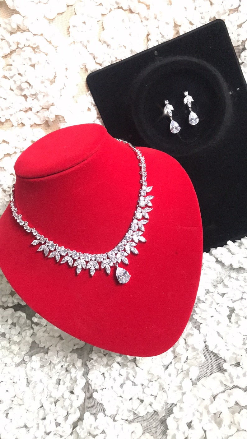 Bridal Necklace STAZIA Swarovski Crystal Wedding Jewelry - Etsy