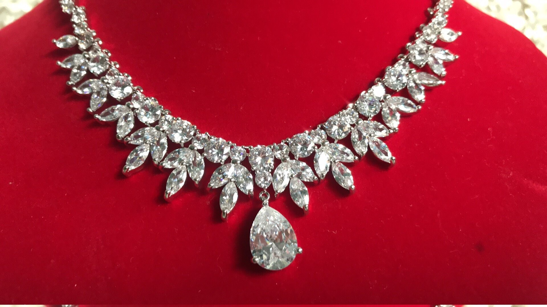 Bridal Necklace STAZIA Swarovski Crystal Wedding Jewelry - Etsy