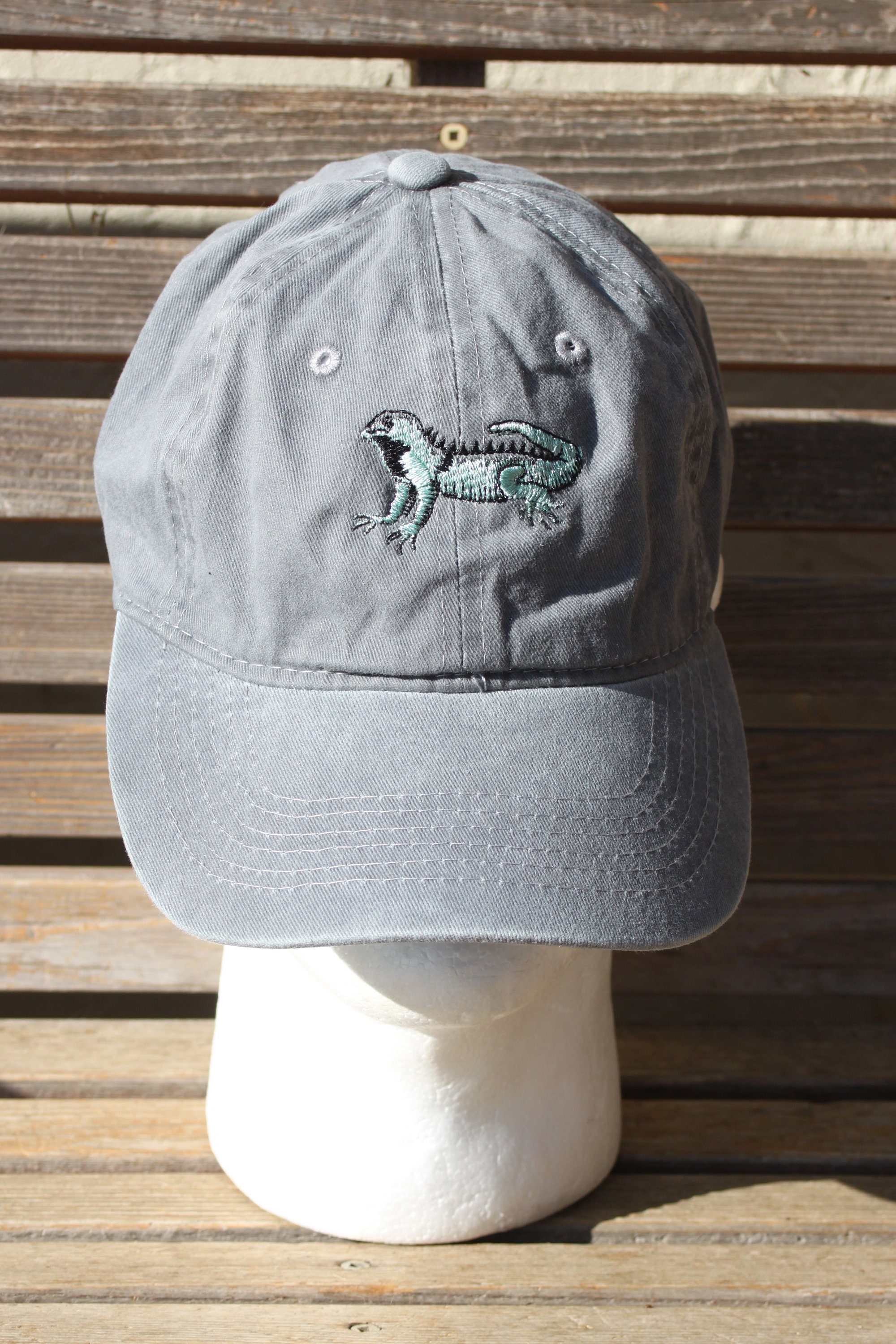 Lizard Gecko Reptile Embroidered on a Baseball Hat Cap, Adjustable hat ...