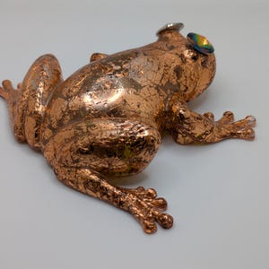Copper Leaf Resin Frog • Holographic Crystal Eyes • Good-luck Desk ...