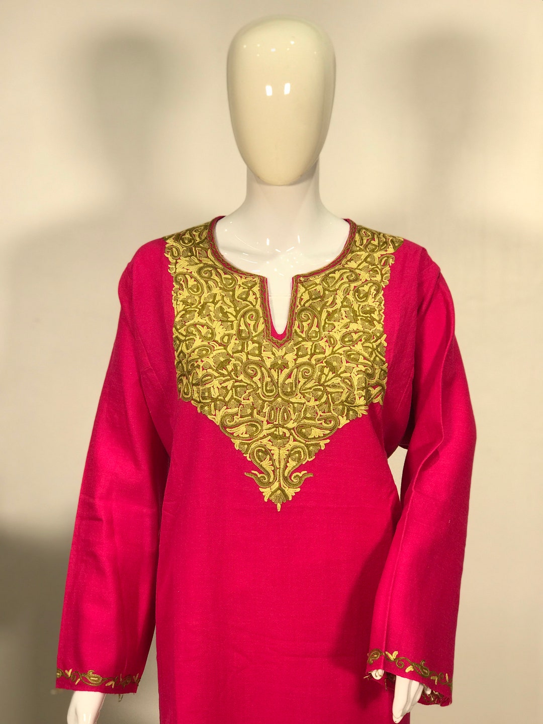 Woollen Phiran With Aari Embroidery, Comfortable Kashmiri Phirans ...