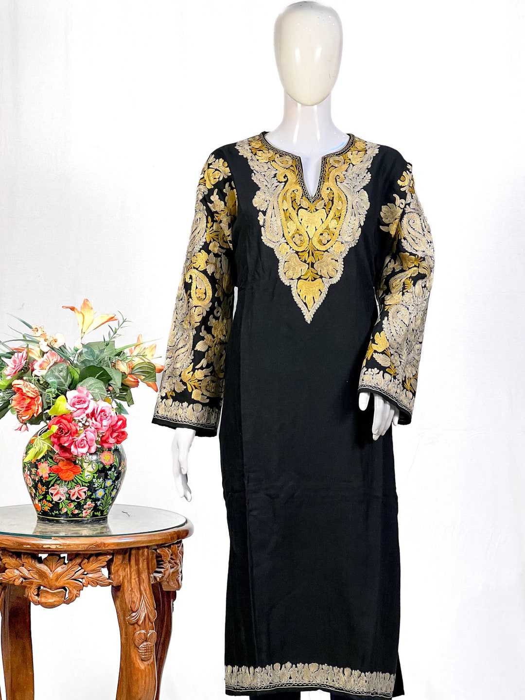 Black Pure Wool Phiran With Aari and Tilla Hand Embroidery, Kashmiri ...