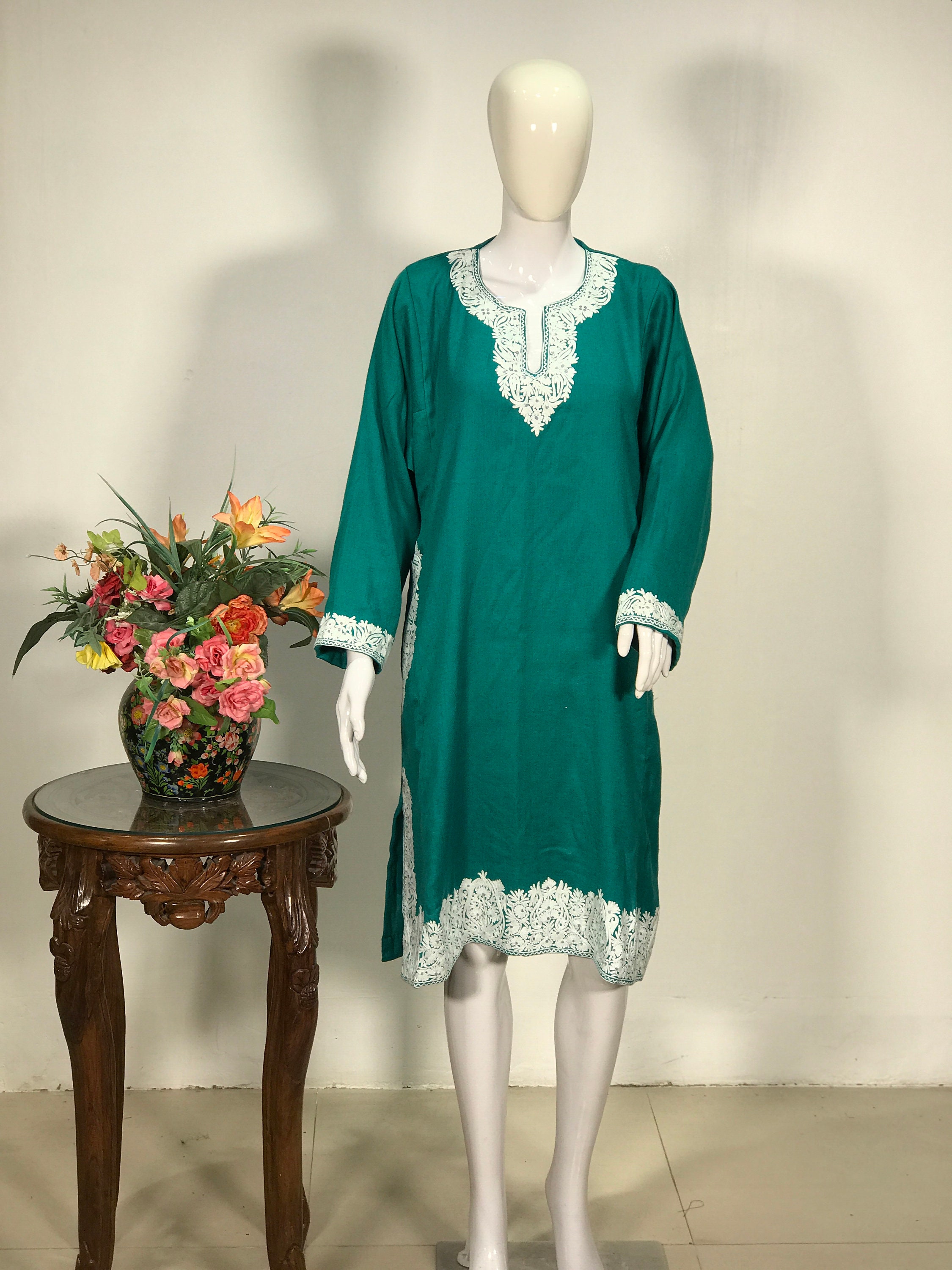 Woollen Phiran With Aari Embroidery Kashmiri Phirans Women - Etsy