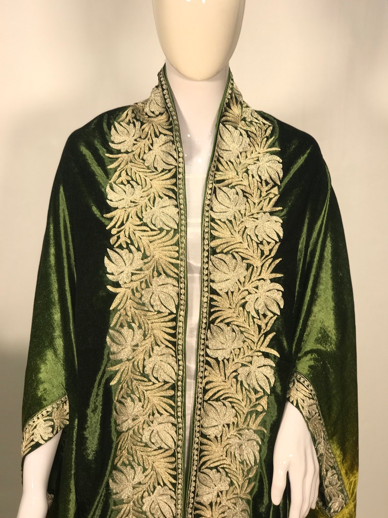 Gloss Velvet Ombre Cape, Royal Kashmir Orni Shawl, Velvet Embroidered ...