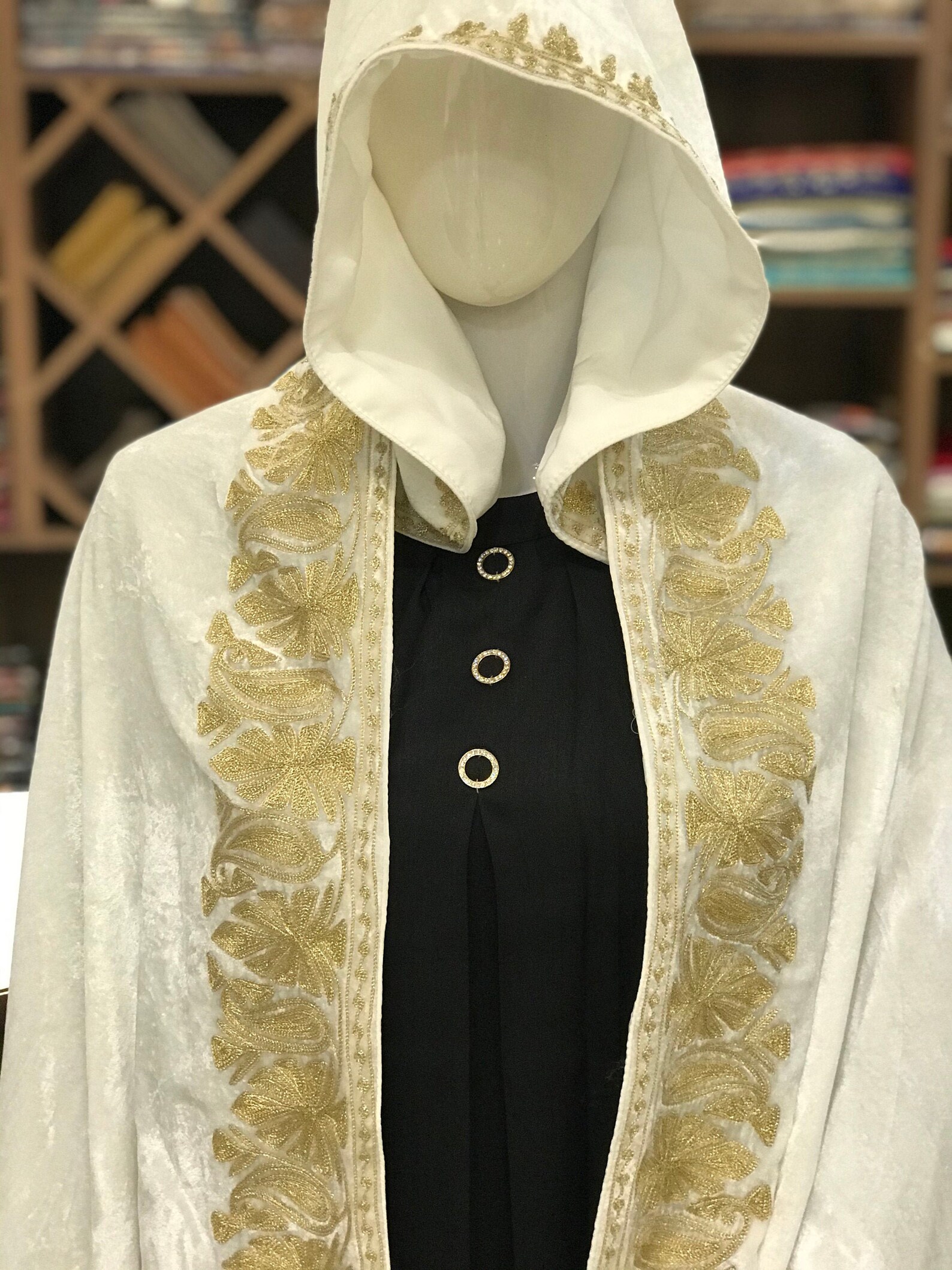 White Silk Velvet Cape Royal Kashmir Orni Shawl Hood Styled - Etsy