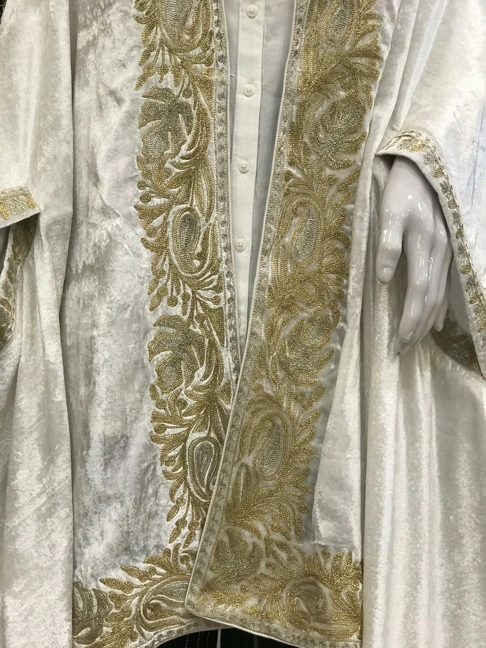 White Silk Velvet Cape Royal Kashmir Orni Shawl Hood Styled - Etsy