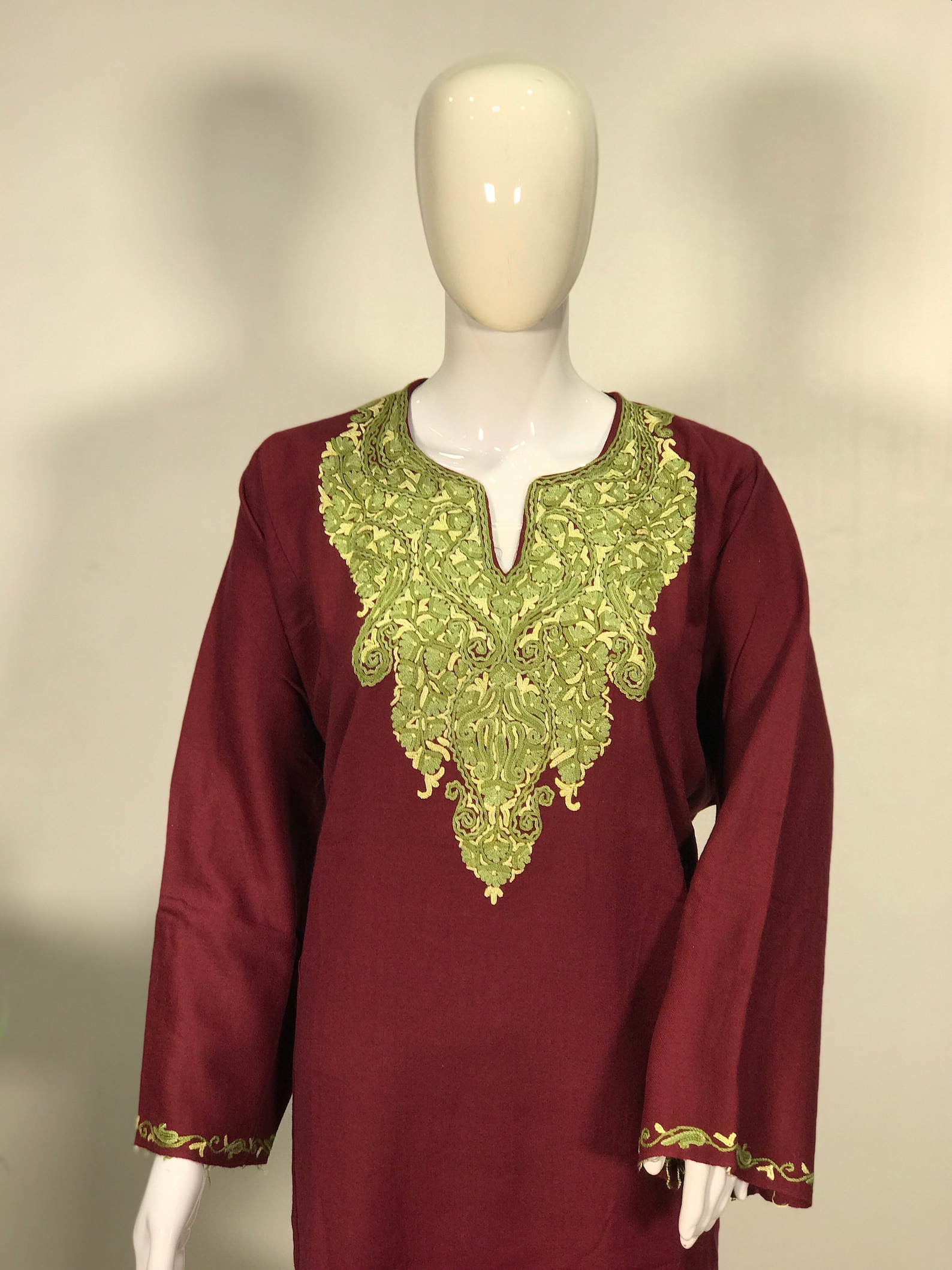 Woollen Phiran With Aari Embroidery Comfortable Kashmiri - Etsy