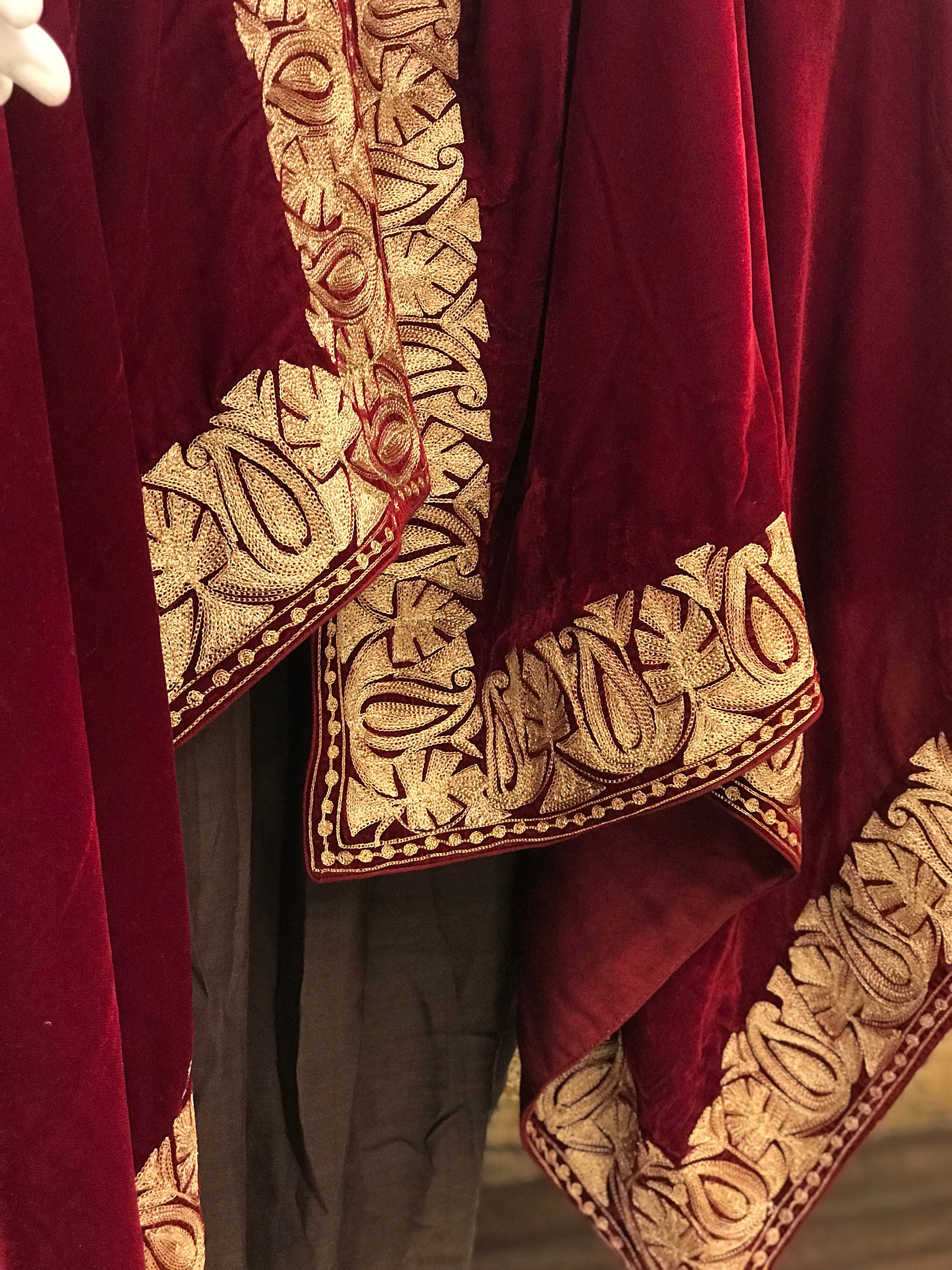 Maroon Velvet Cape, Royal Kashmir Orni, Woman Shawl, Maroon Velvet ...