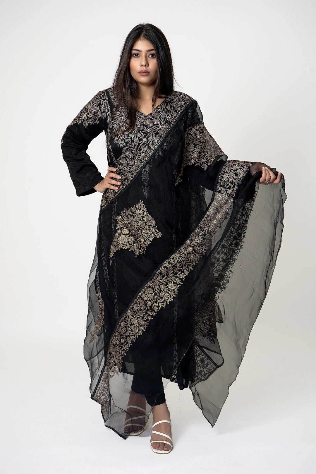Elegant Black Salwar Kameez With Intricate Zari Thread Work, Women's ...