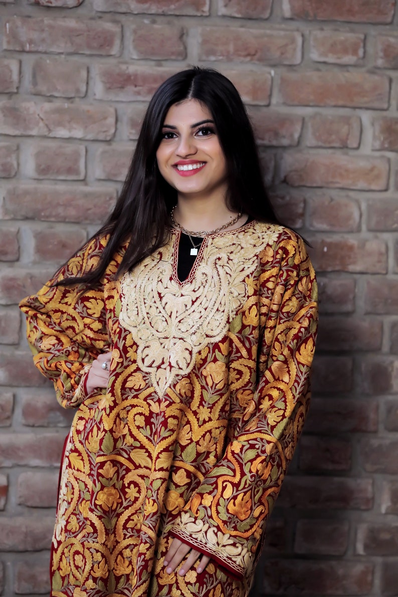 Woollen Phiran With All Over Paisley Aari Embroidery, Kashmiri Phirans ...