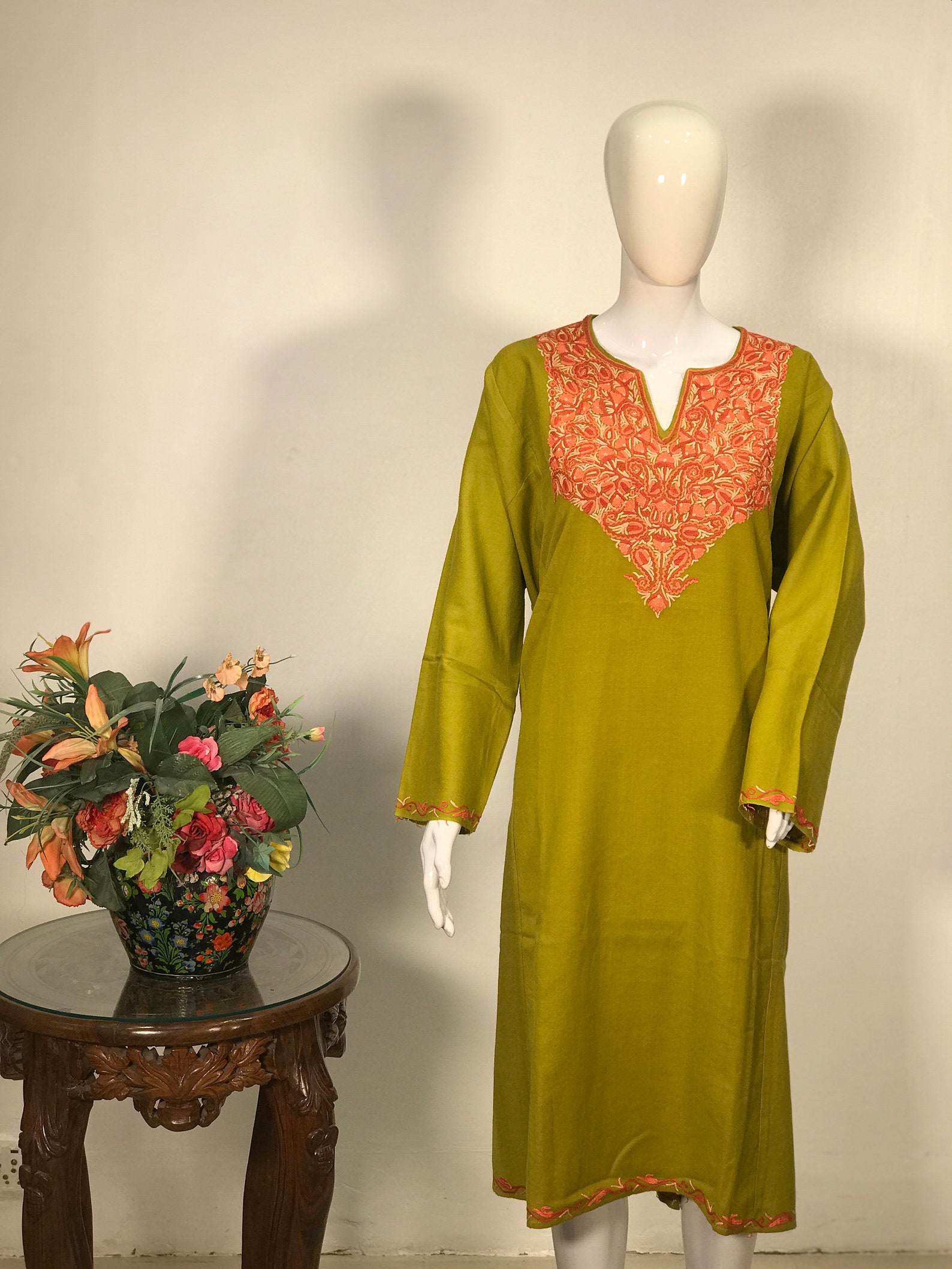 Woollen Phiran with Aari Embroidery Kashmiri Phirans Women | Etsy