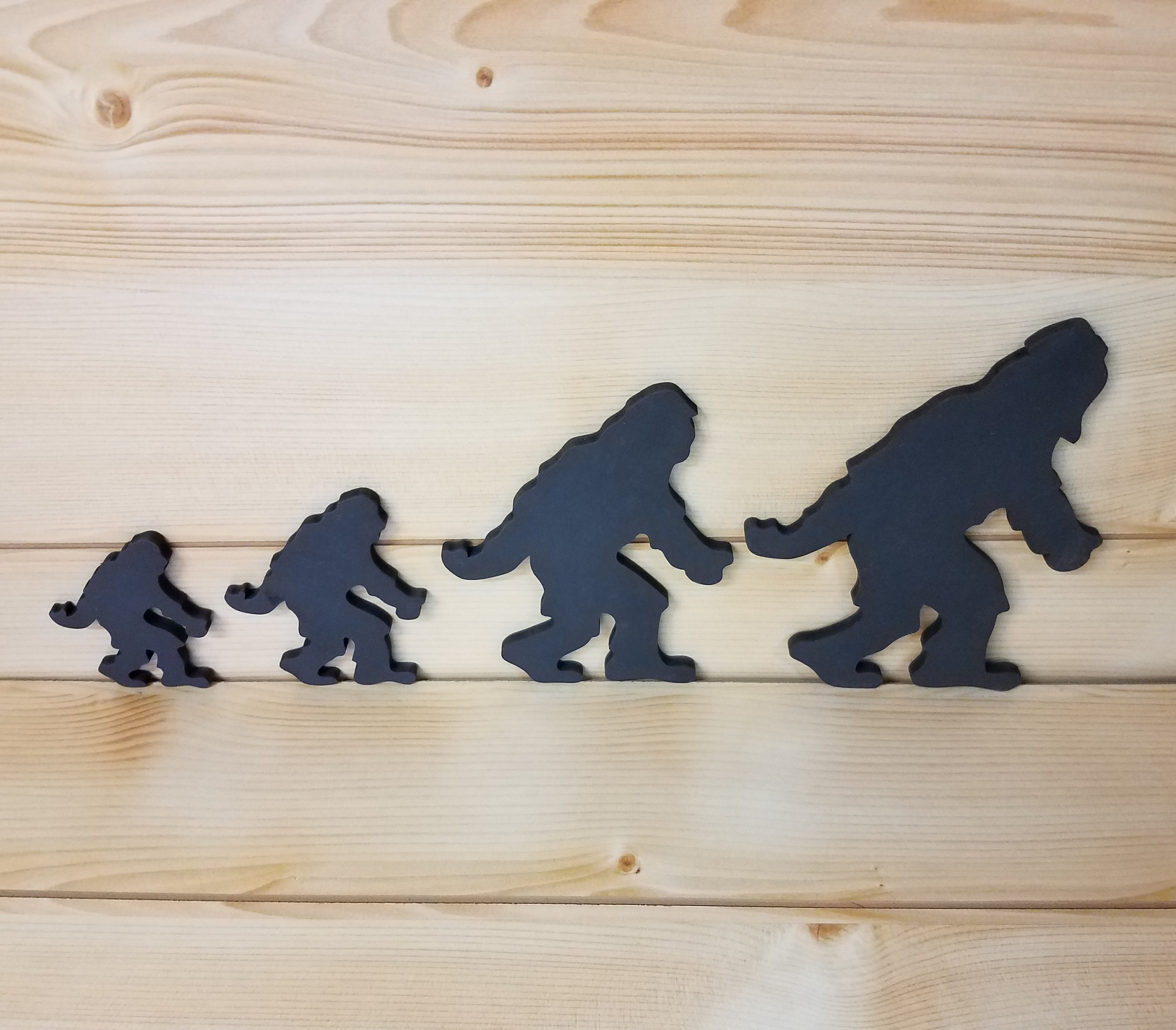 Bigfoot Family of 4 Sasquatch Family of 4 Bigfoot Wall Art - Etsy.de