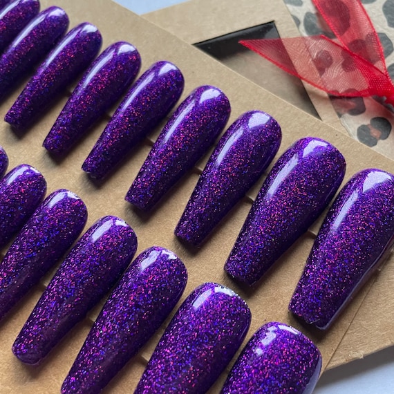 Dark purple nails store