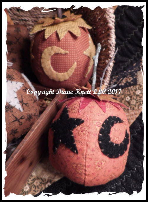 Stars and Moons Prim Pumpkin Pincushion Pattern Download by - Etsy