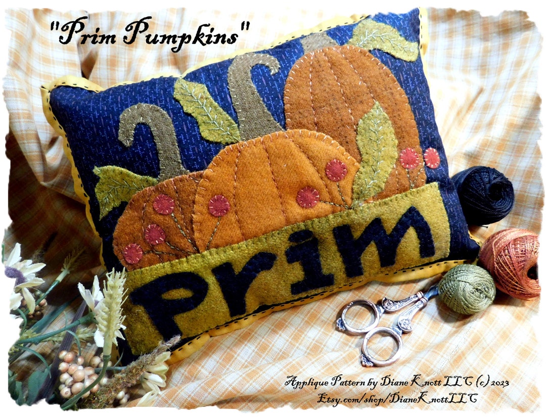 Prim Pumpkins Hand Wool Applique Pillow Pattern DOWNLOAD - Also ...