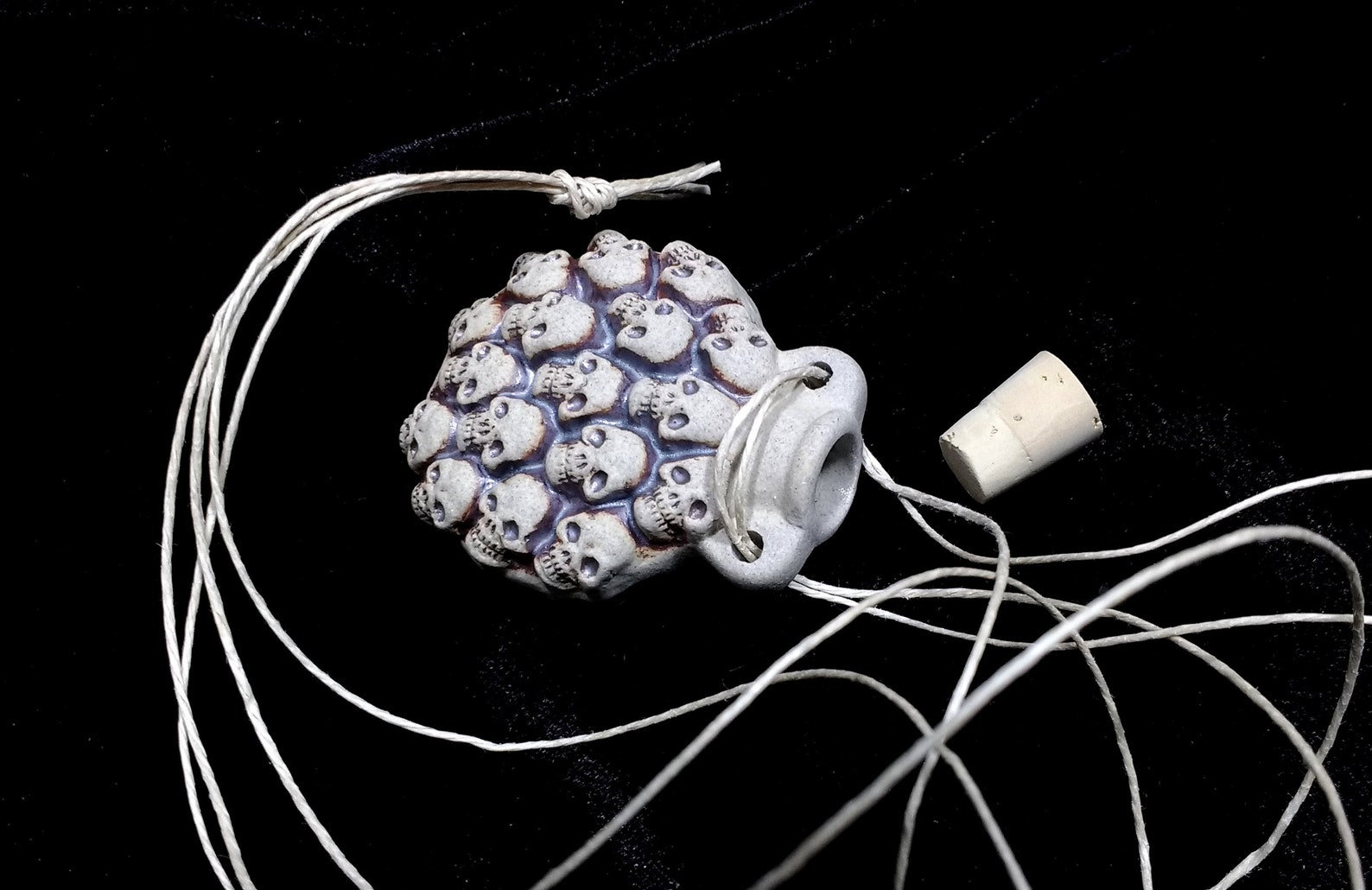 Stacking Skulls Necklace/skull Necklace/skull Jewelry/body - Etsy