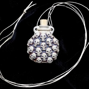 Stacking Skulls Necklace/skull Necklace/skull Jewelry/body - Etsy