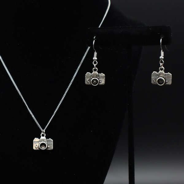 Camera Jewelry - Etsy