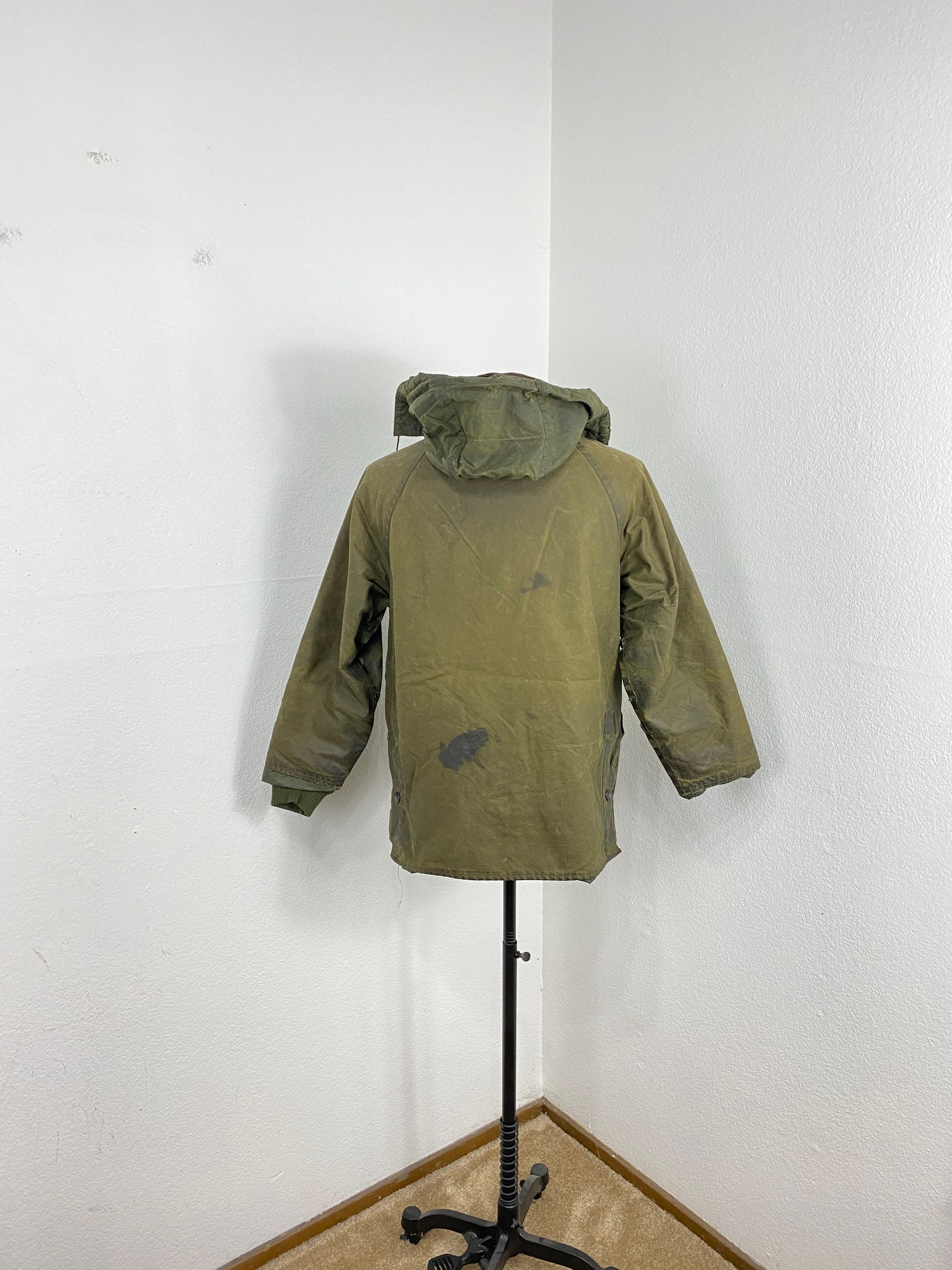 Vintage Distressed Barbour Oiled Cotton Hunting Jacket Vintage Distressed Barbour Oiled Cotton Hunting Jacket