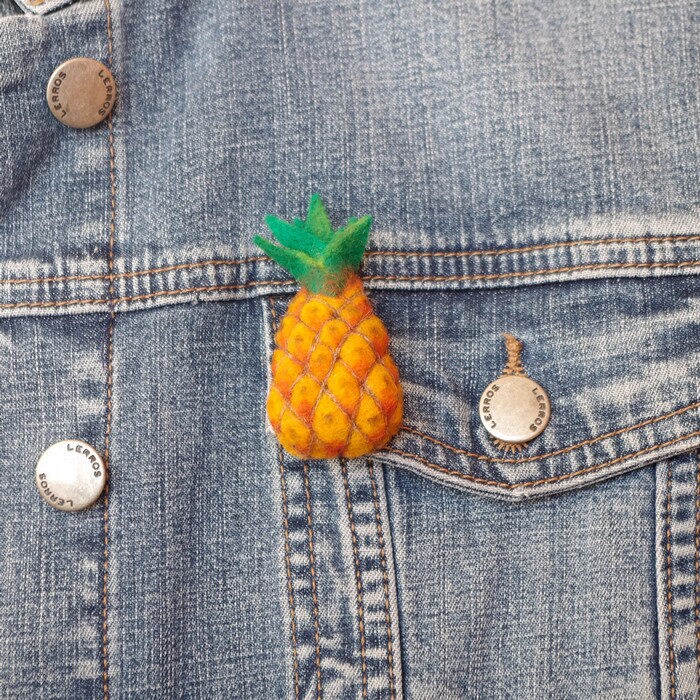 Pineapple Brooch Pineapple Pin Needle Felted Pin Wool Accessory Fruit ...