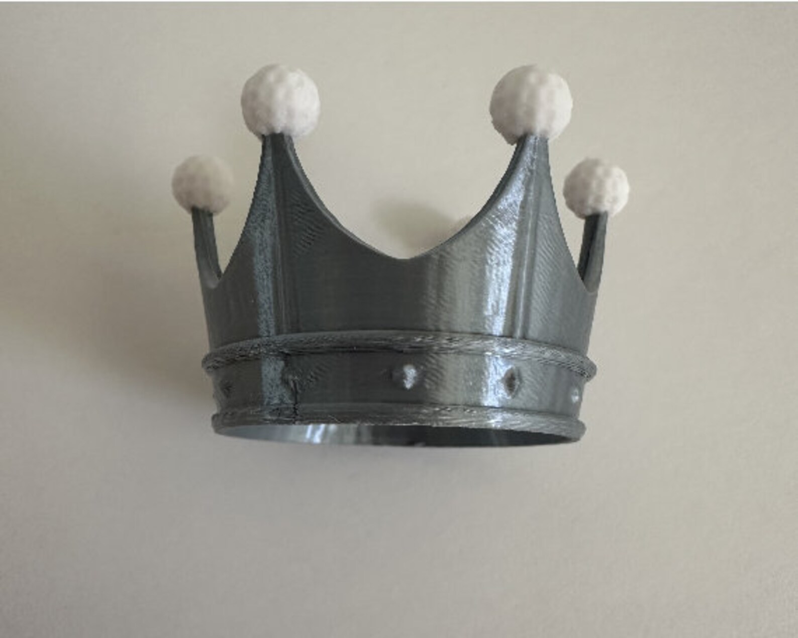 Crown Golf Trophies, Golf Ball Display, Prizes for Golf Tournaments ...