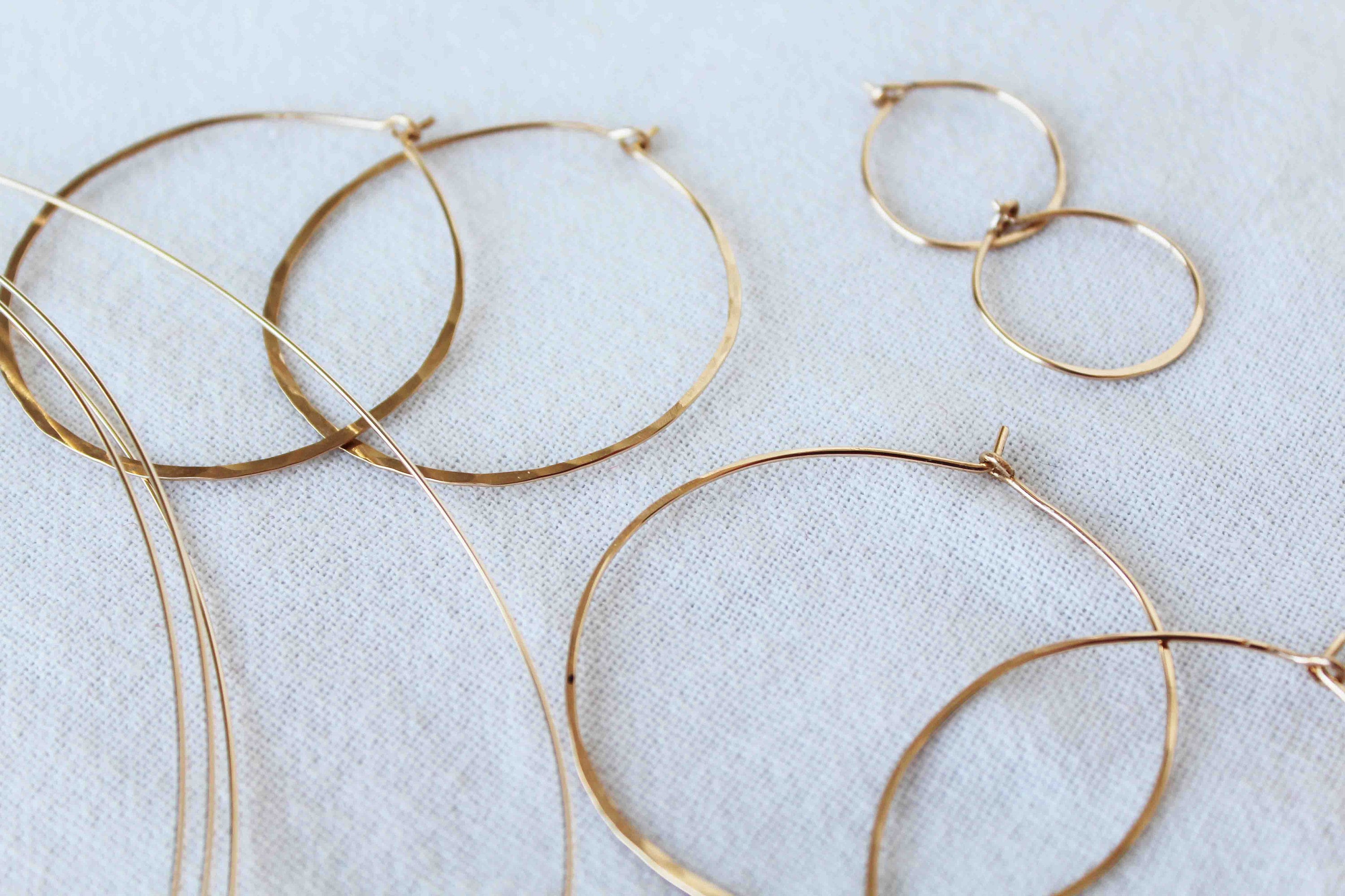 SIMPLE GOLD HOOPS Minimal Hoops 14k Gold Hoops Hammered | Etsy