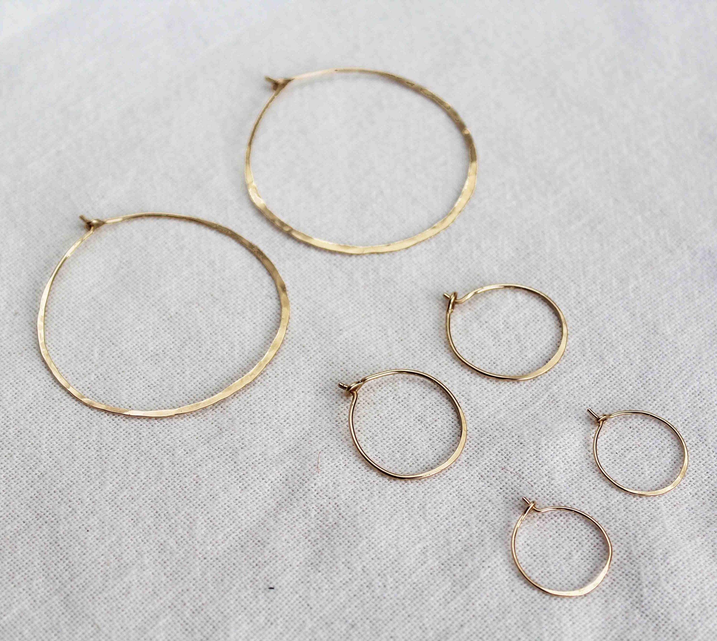 SIMPLE GOLD HOOPS Minimal Hoops 14k Gold Hoops Hammered | Etsy
