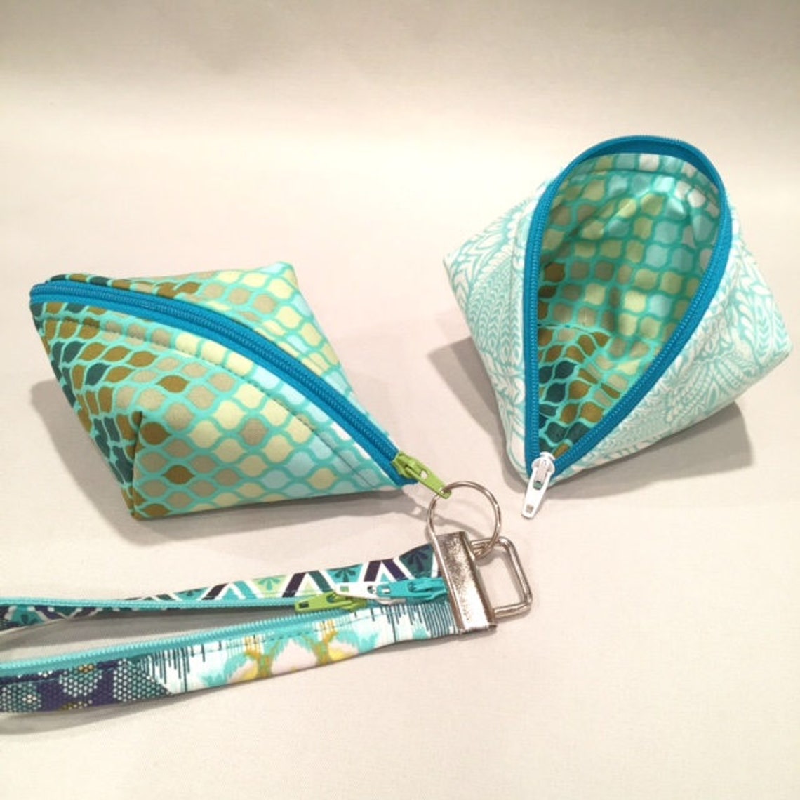 Fobio Pattern by Joan Hawley of Lazy Girl Designs - Etsy