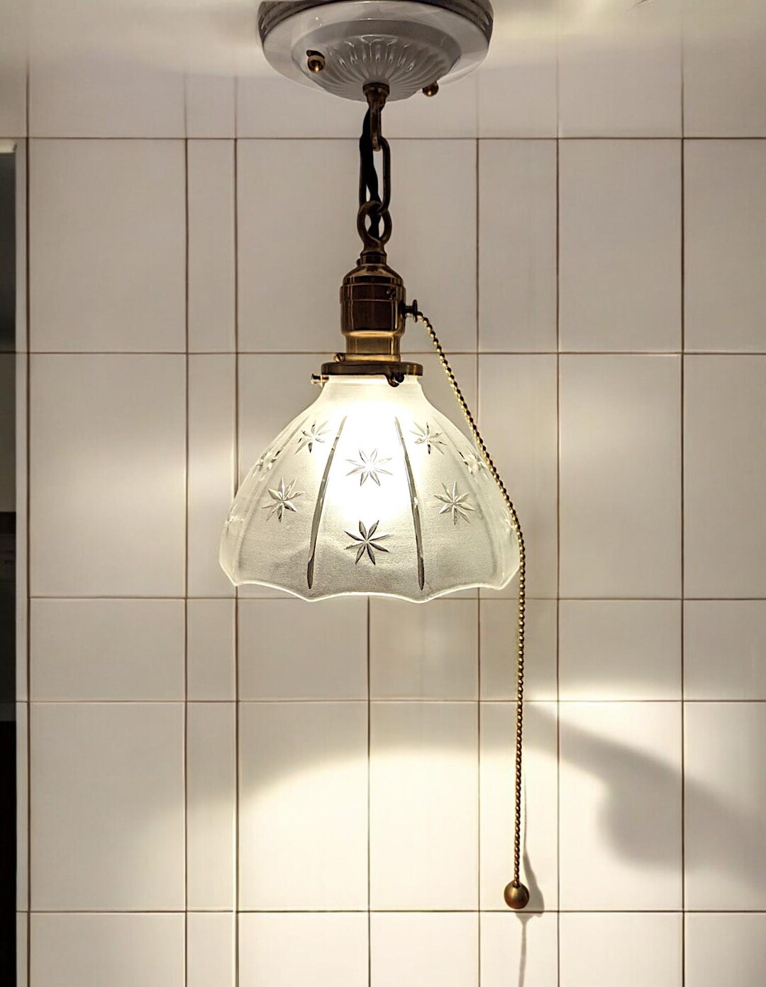 Antique Electric Pendent Light Fixture Ca 1920 With an Art Nouveau ...