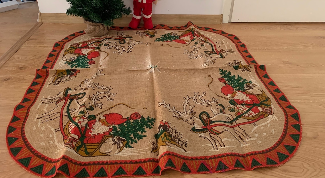 Scandinavian Vintage Square Christmas Tree Rug, Rustic Fabric Cloth ...