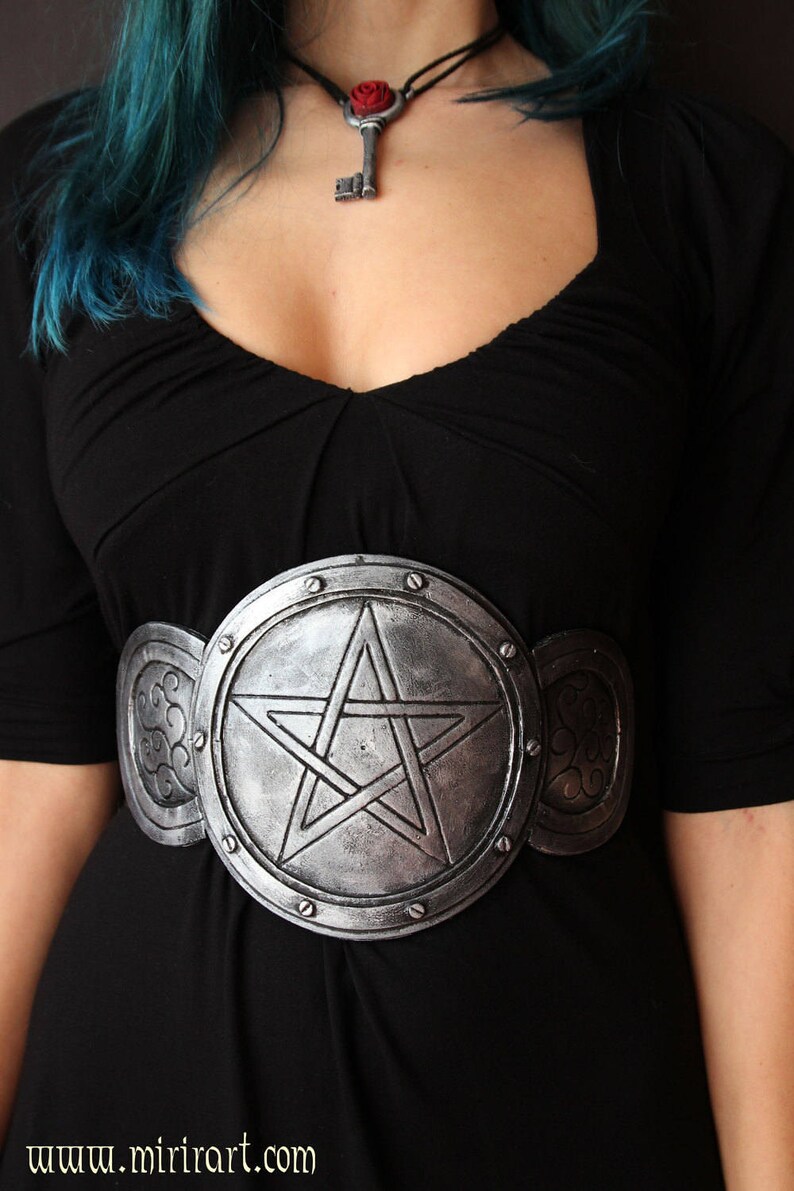 Fantasy waist belt / underbust corset armor with pentacle. Eva | Etsy