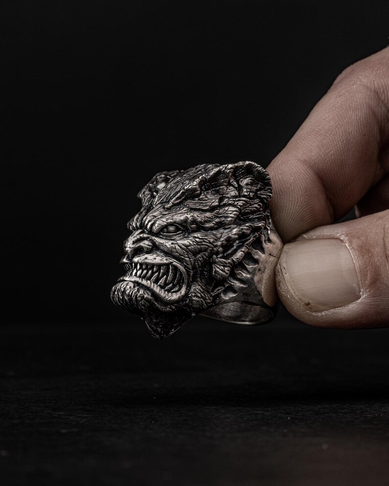 God of Fire - Final Fantasy VII Ring - Ifrit Jewel - Gamer Jewelry ...