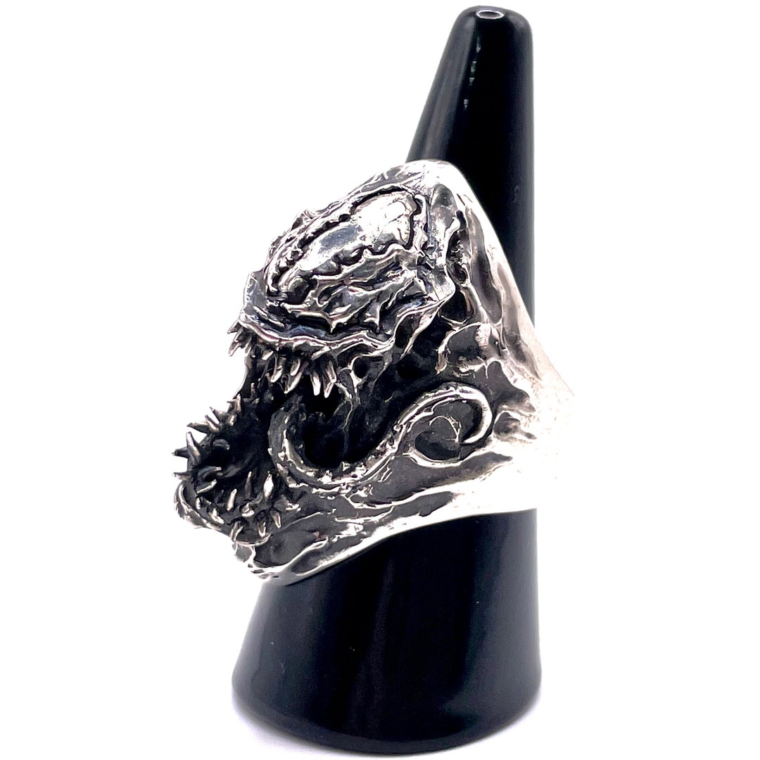 Venom Ring - Etsy