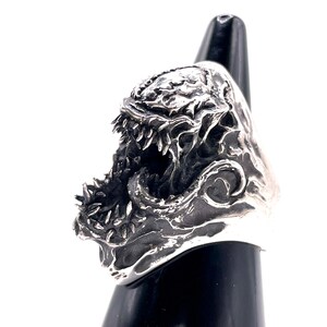Venom Ring - Etsy