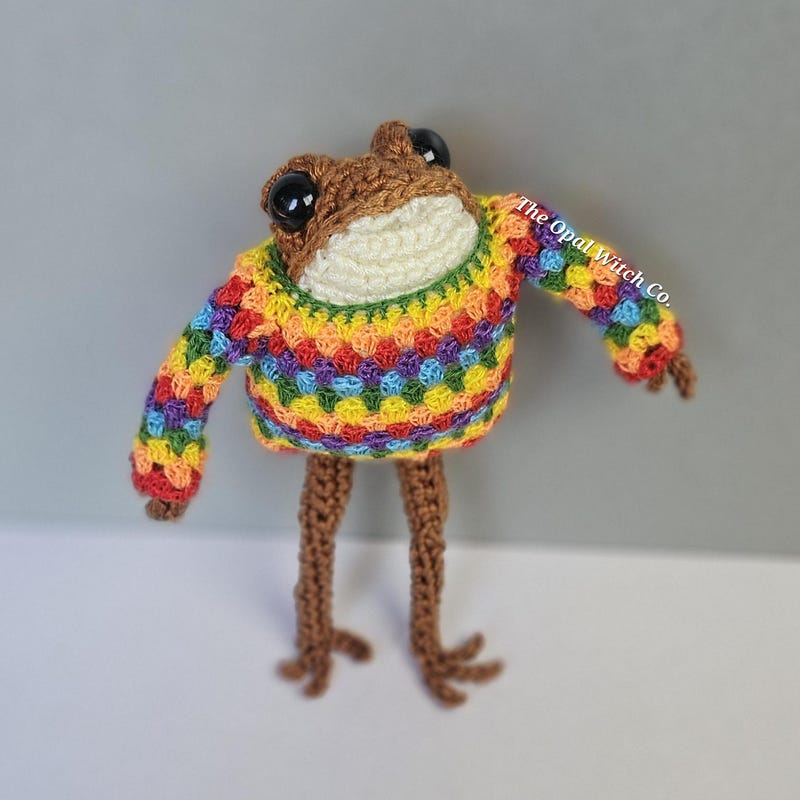 Frog and Toad Crochet Pattern - Etsy
