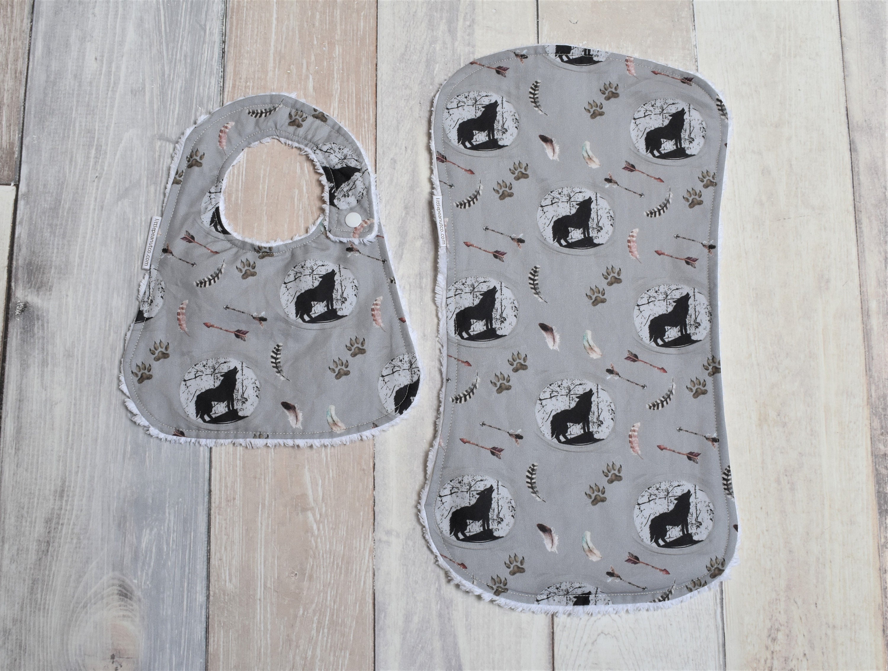 Wolf Bib Wolf Burp Cloth Wolf Baby Gift Wolf Baby Shower | Etsy