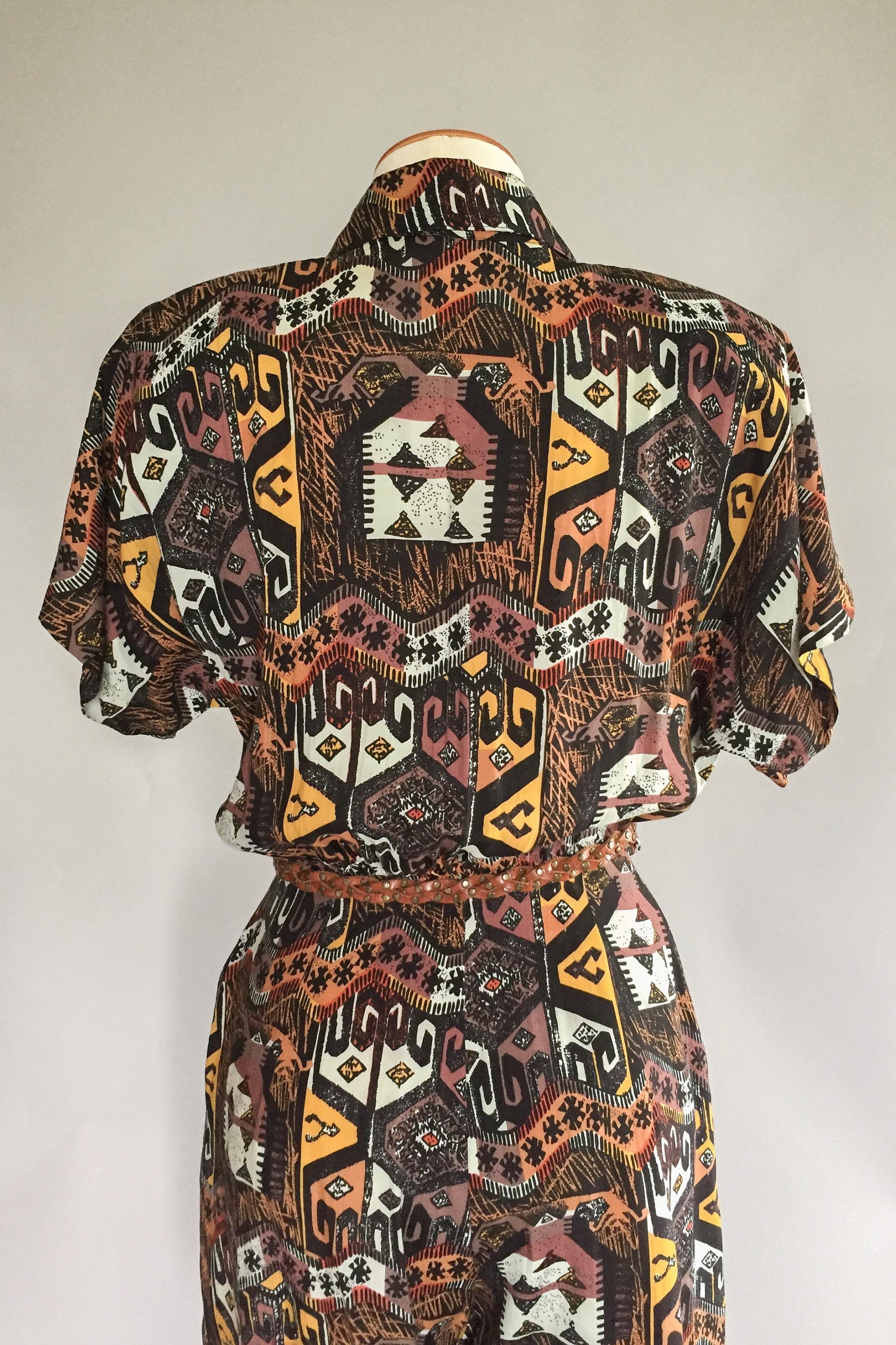 Vintage 1980s brown and black abstract print rayon short sleeved romper ...