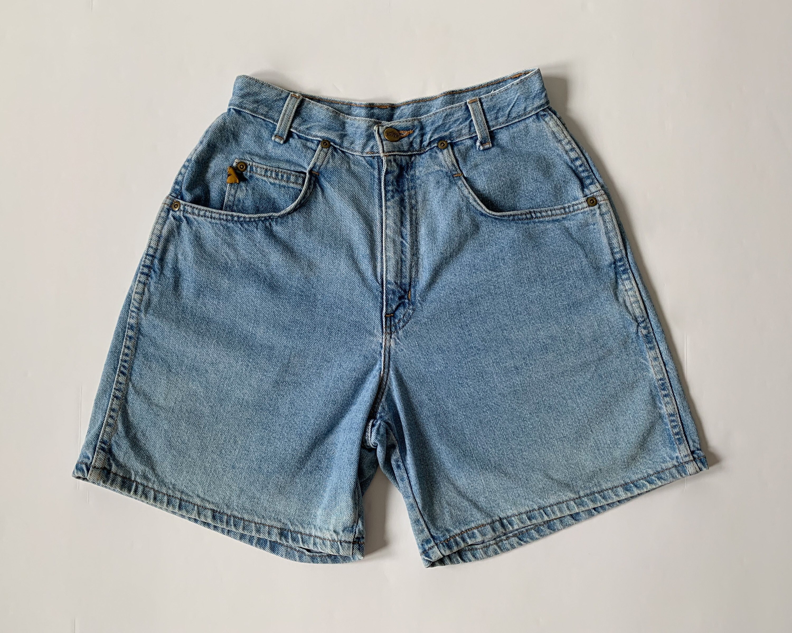 Vintage 1980s 1990s Chic light wash high waisted rise denim shorts ...