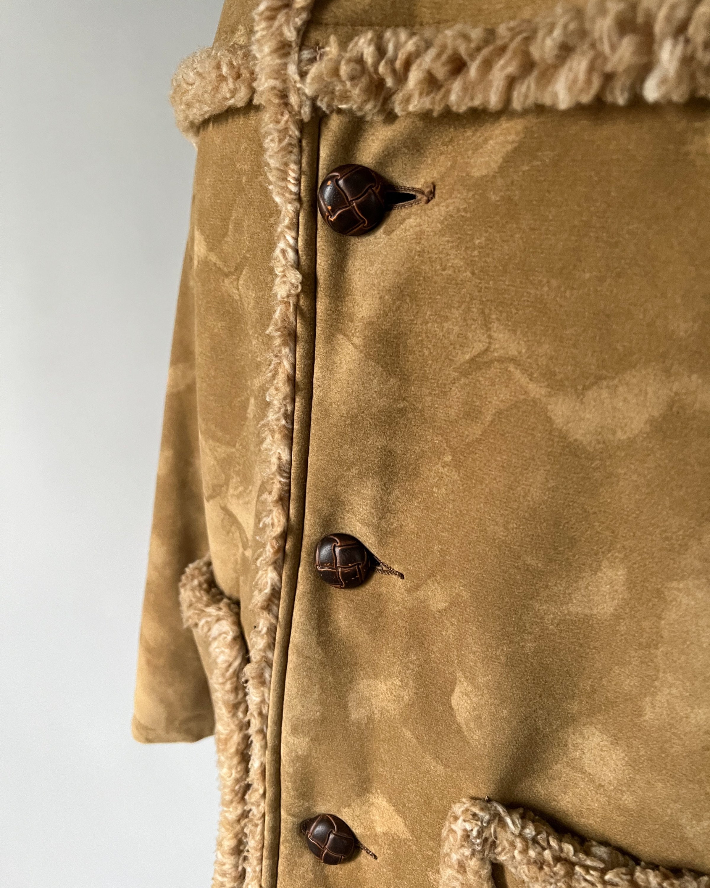 Vintage 1970s faux suede Sherpa lined rancher coat, Unisex Size 42