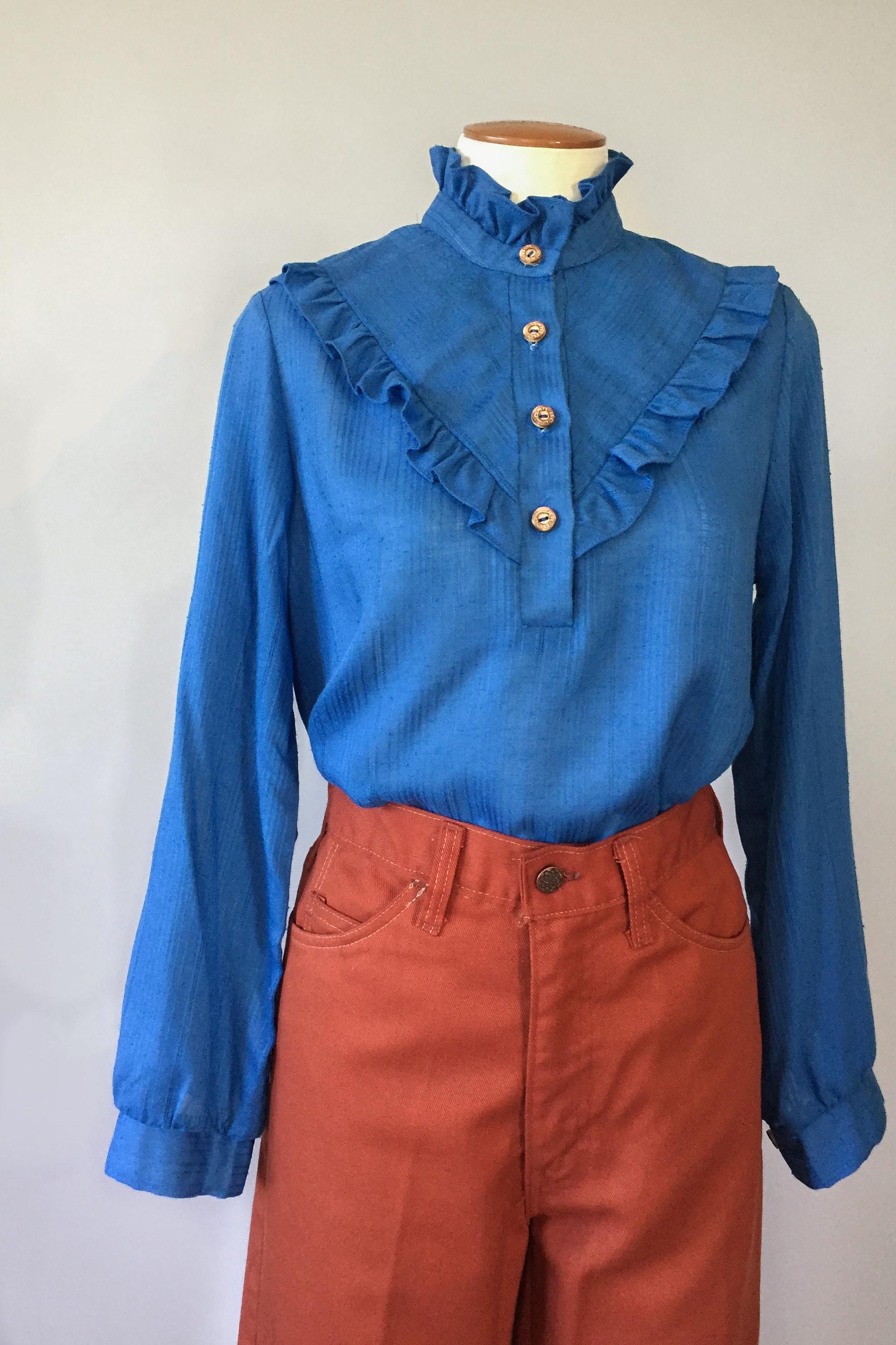 Vintage 1970s blue ruffled Victorian style prairie blouse Small S