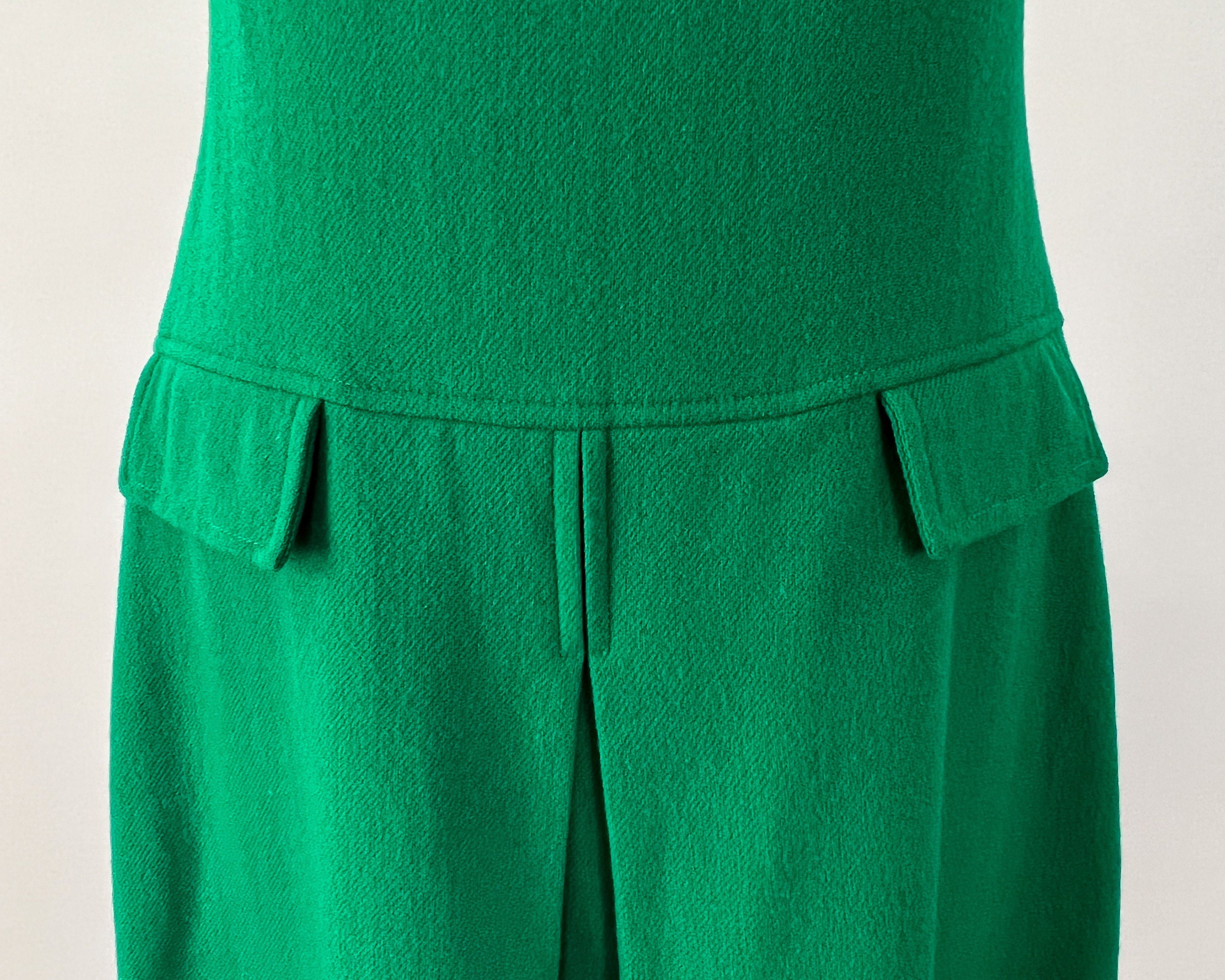 Vintage 1960s Mod Kelly Green Wool Inverted Kick Pleat Sleeveless ...