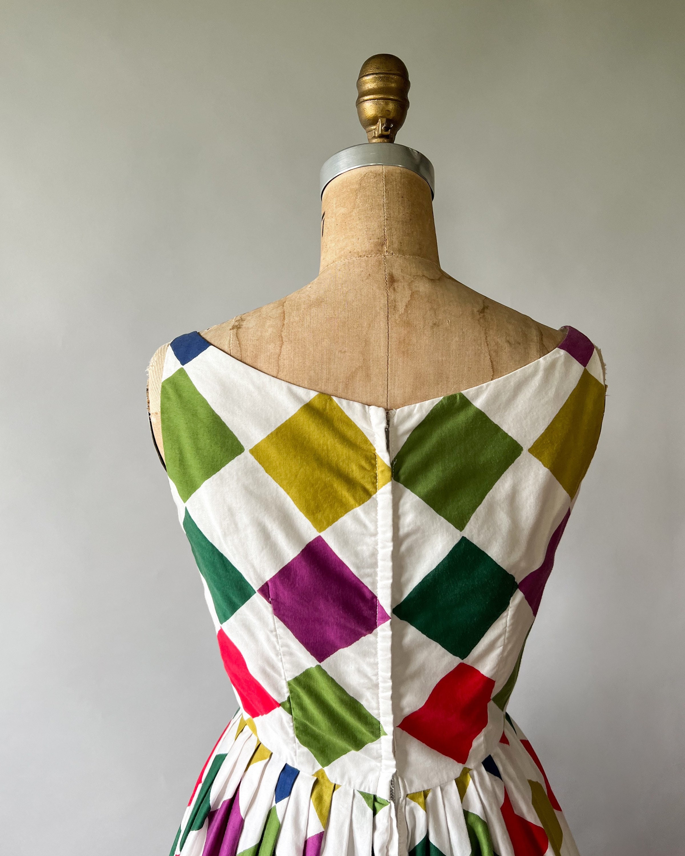 Rare 1950s jewel tone rainbow diamond print harlequin dress, Extra ...