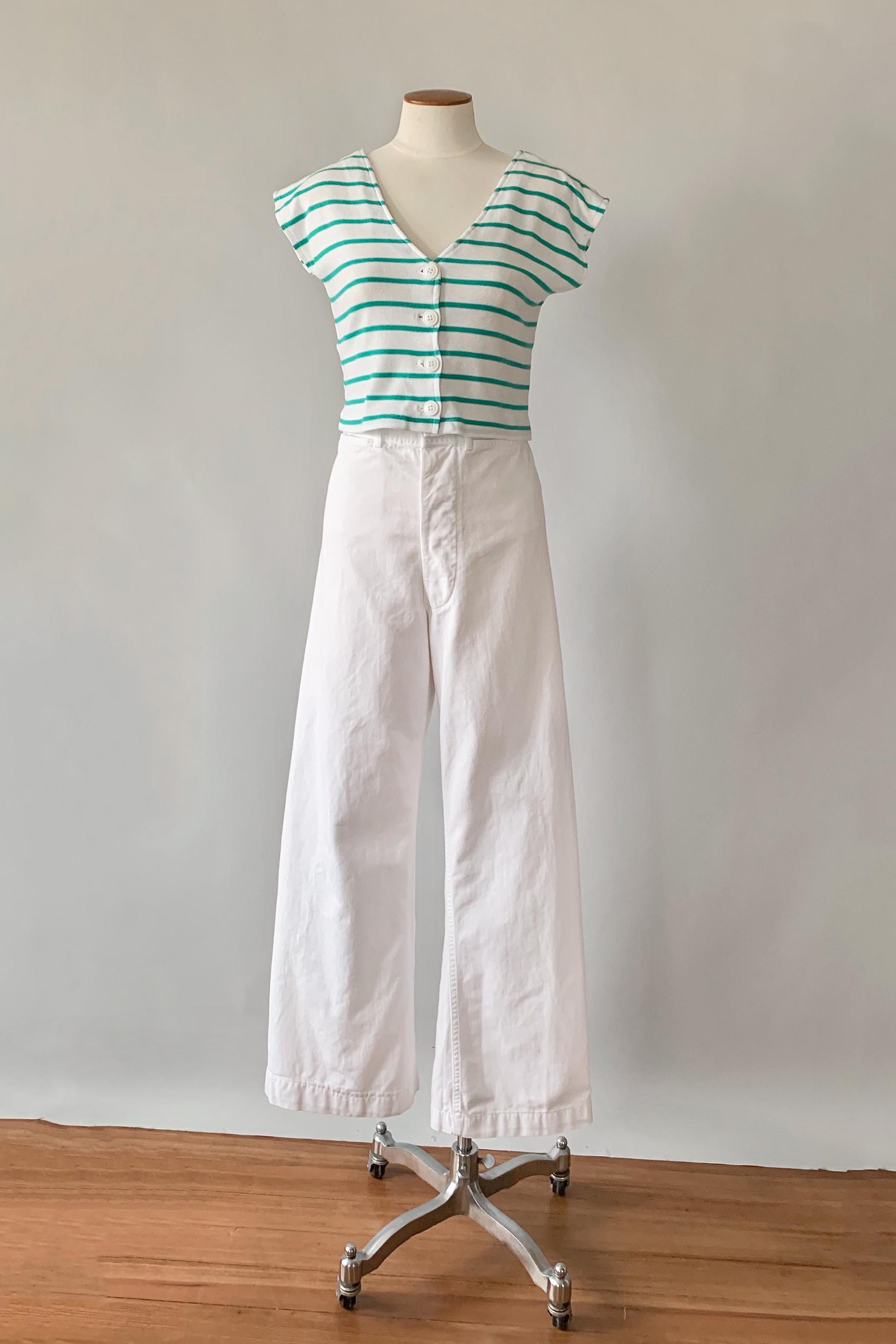Vintage 1980s white and green stripe cropped button down turnaround top ...