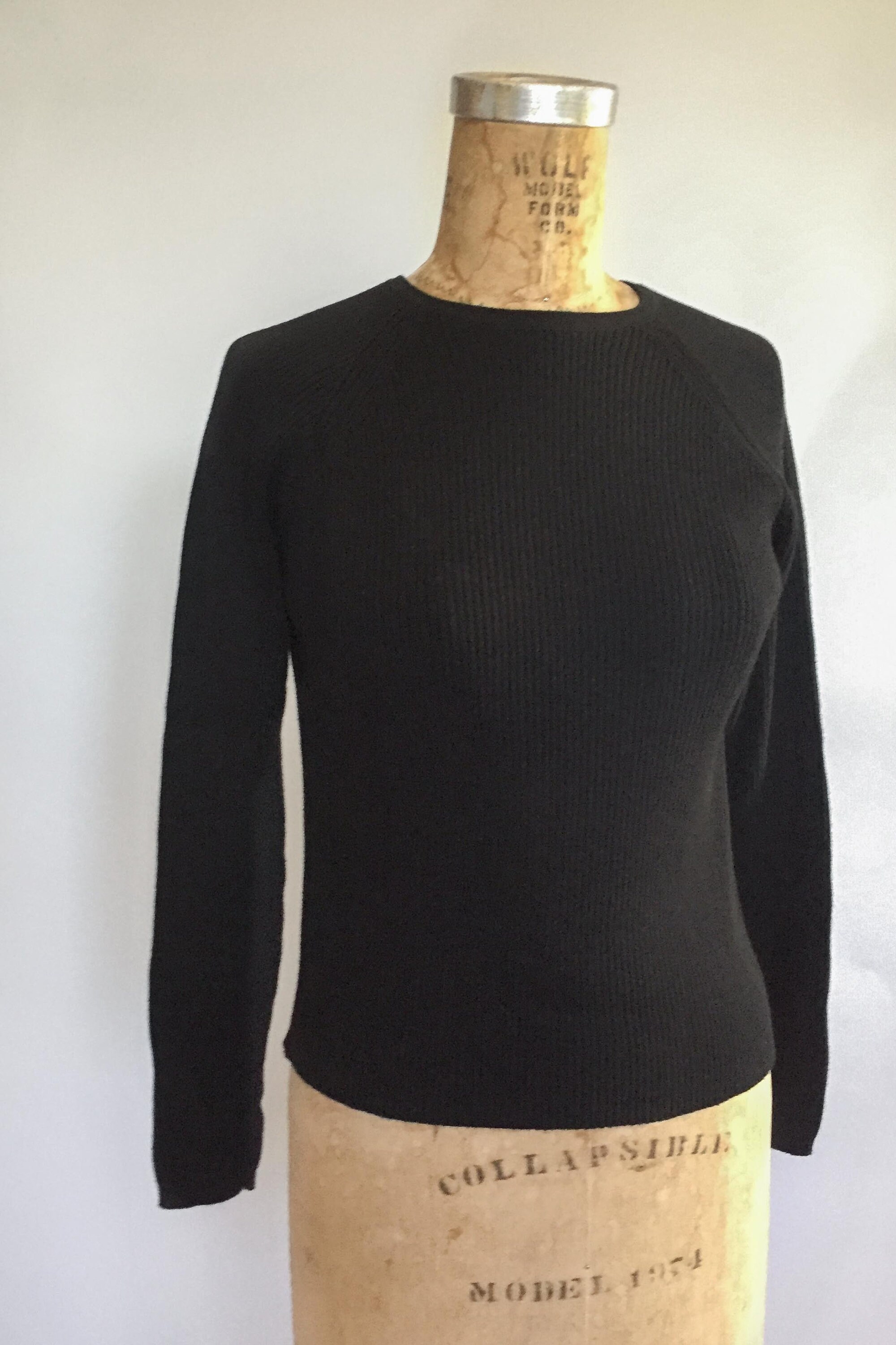 Vintage 1990s 90s black ribbed cropped sweater Extra small XS S