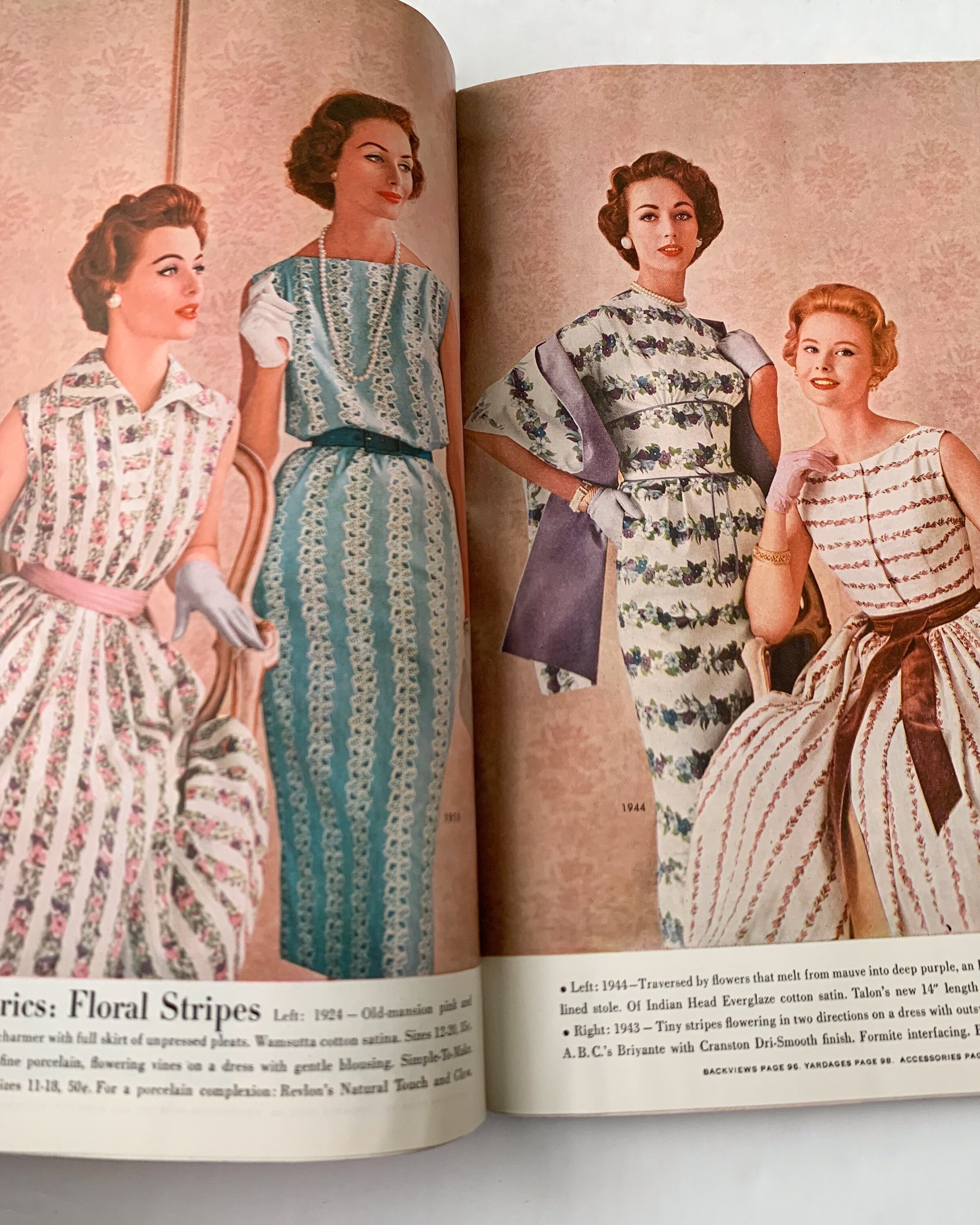 Vintage 1950s Simplicity pattern book, Spring 1957