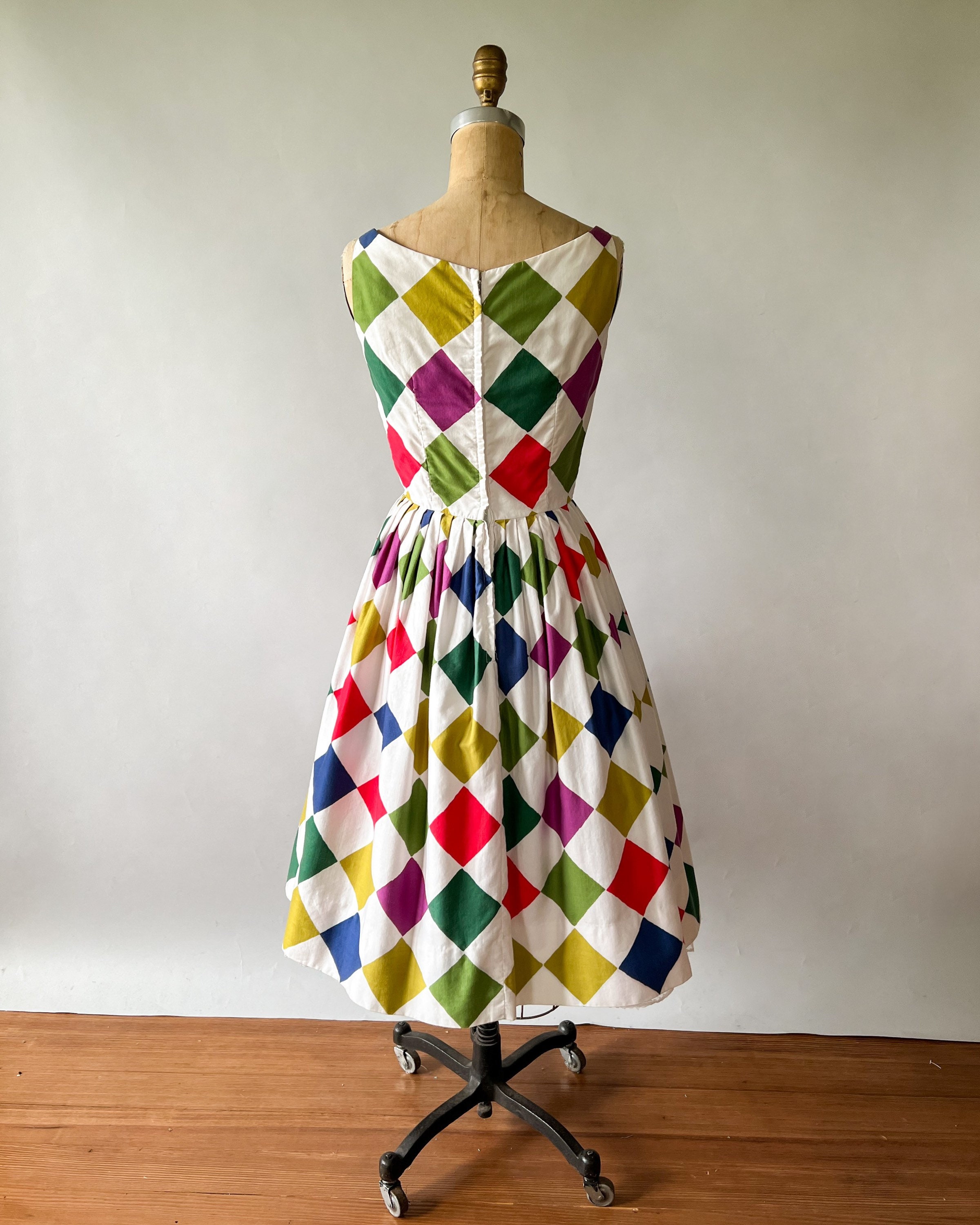 Rare 1950s jewel tone rainbow diamond print harlequin dress, Extra ...