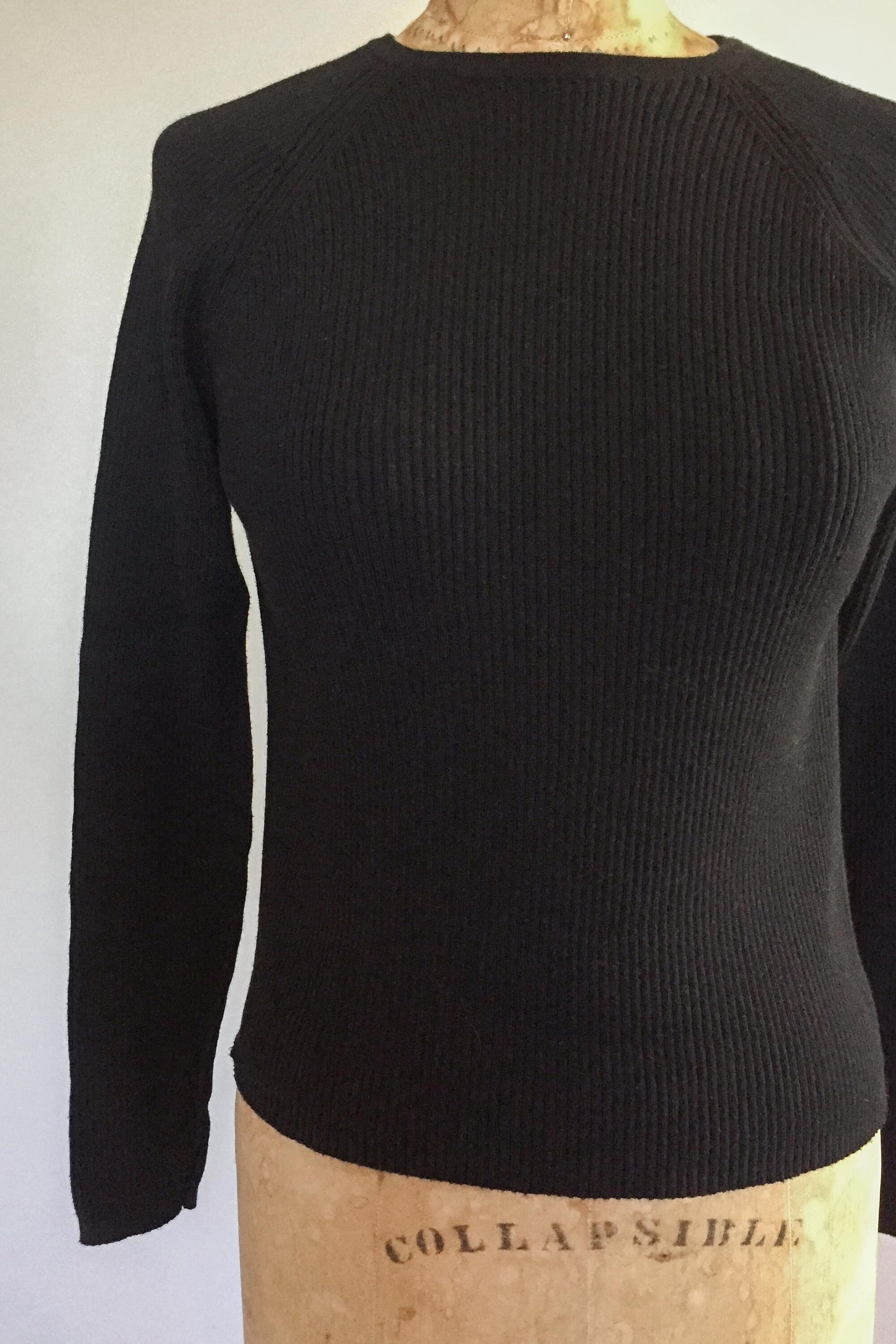 Vintage 1990s 90s black ribbed cropped sweater Extra small XS S