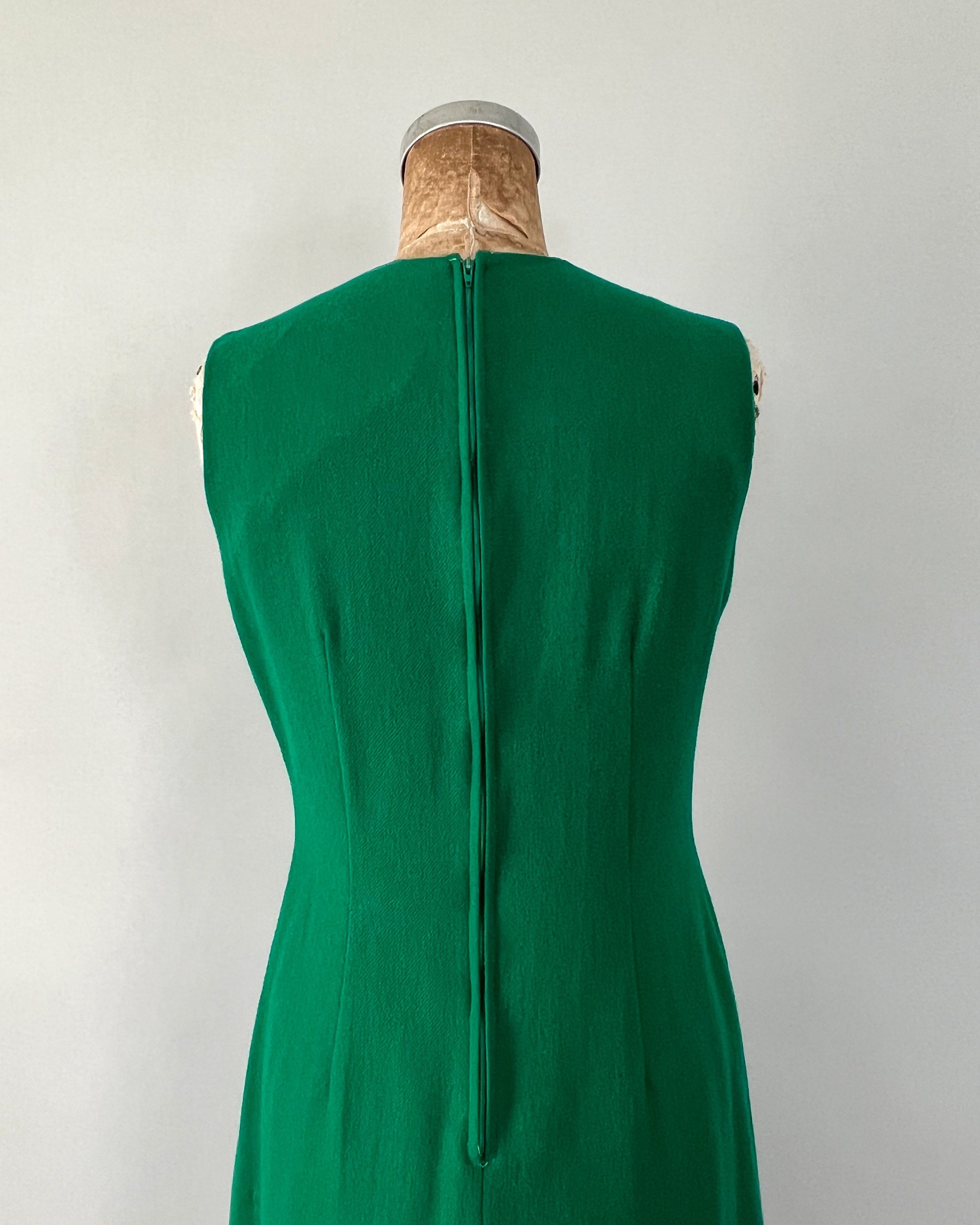 Vintage 1960s Mod Kelly Green Wool Inverted Kick Pleat Sleeveless ...