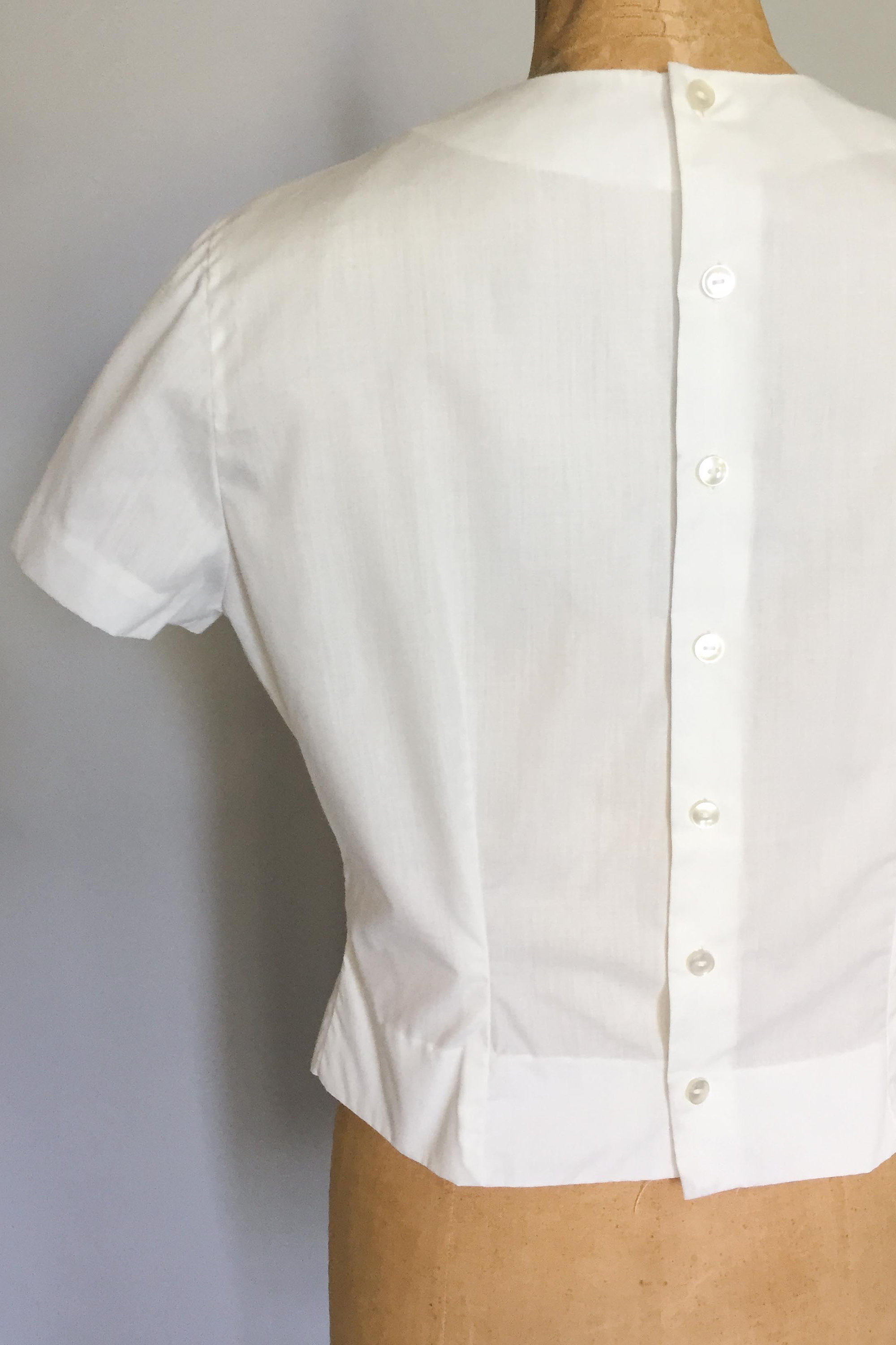 Vintage 1960s white short sleeved crop top / 50s 60s crop top shirt ...