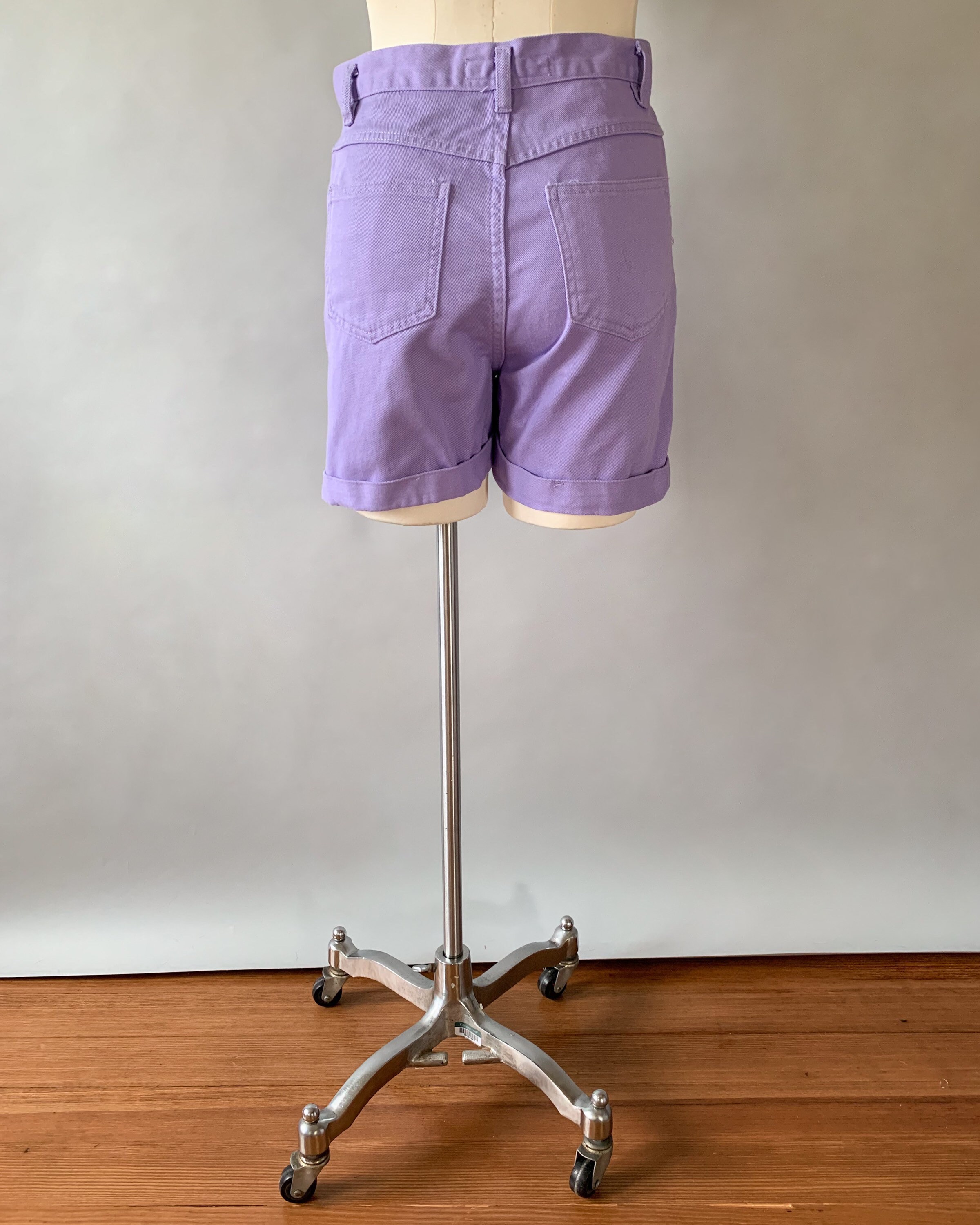 Vintage 1990s purple high waisted button fly denim shorts, W27, W28